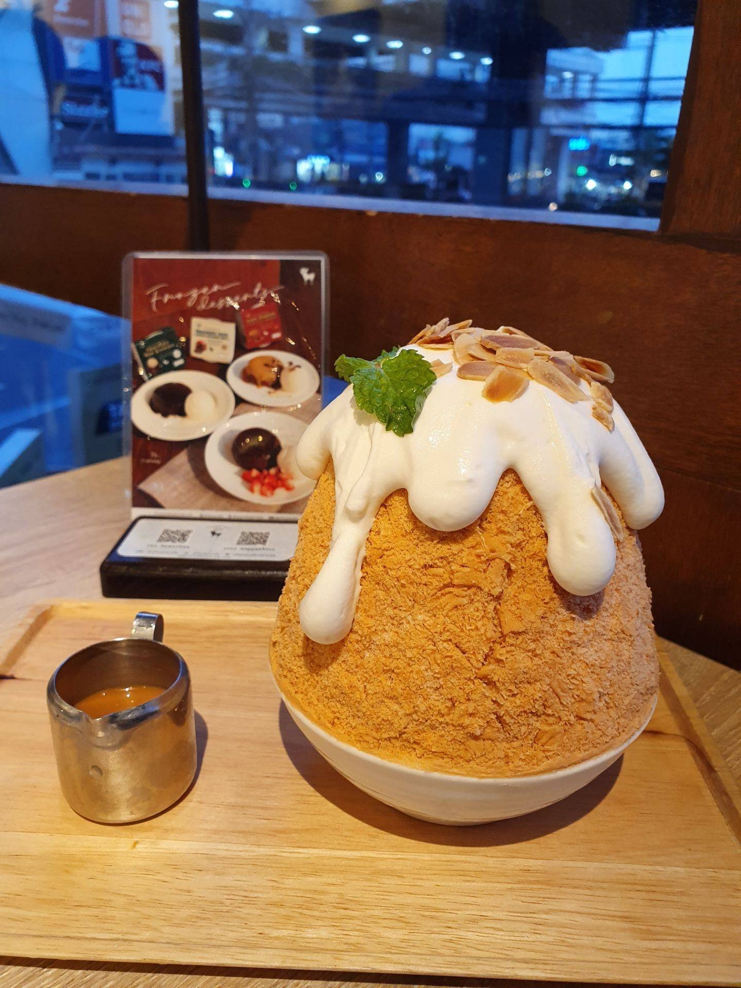 Thai tea Kakigori ร้าน After You Dessert Cafe เซ็นทรัลพลาซ่า ปิ่นเกล้า ...