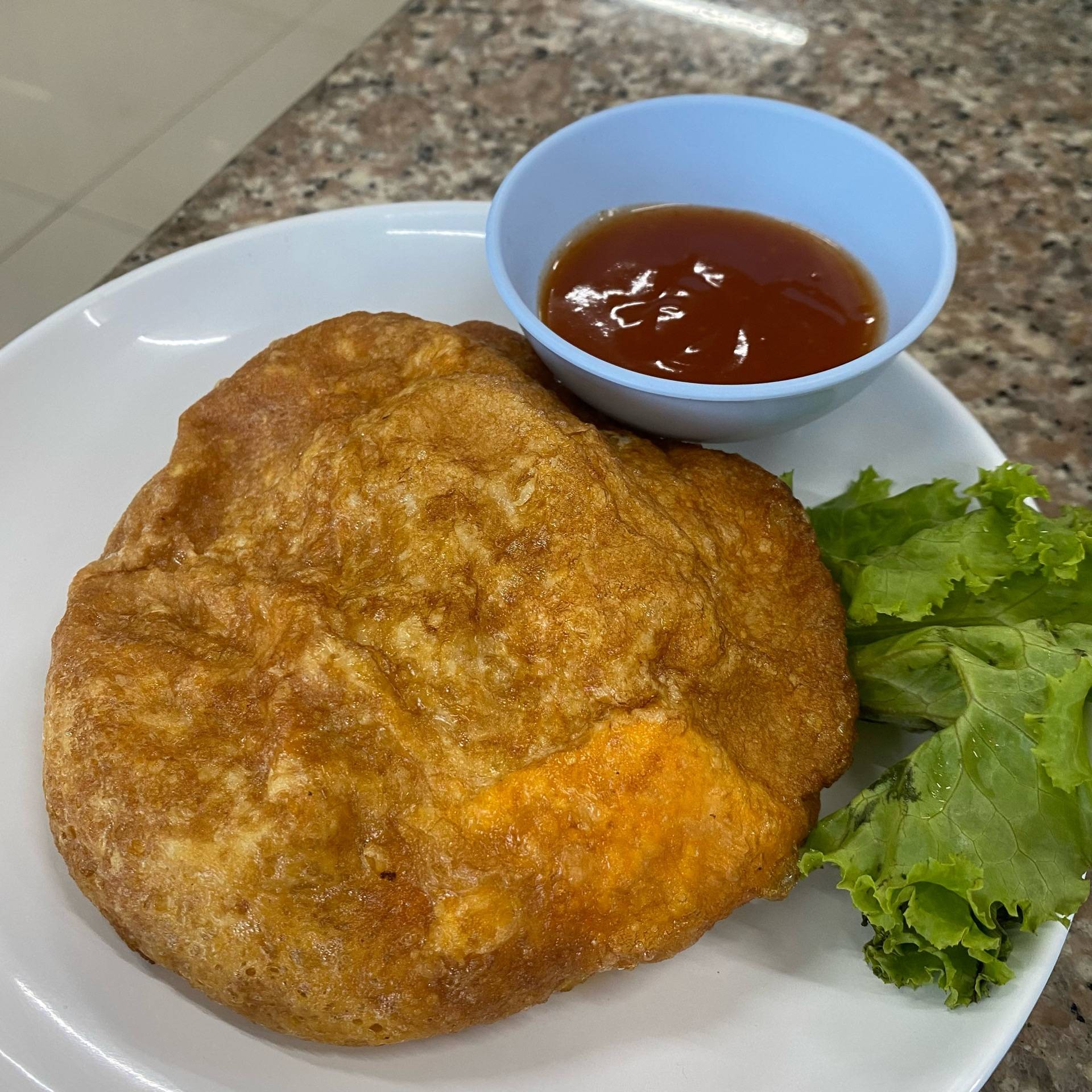 ไข่ฟก ร้าน ข้าวต้มหัวปลาฝาแฝด ขุนกระทิง