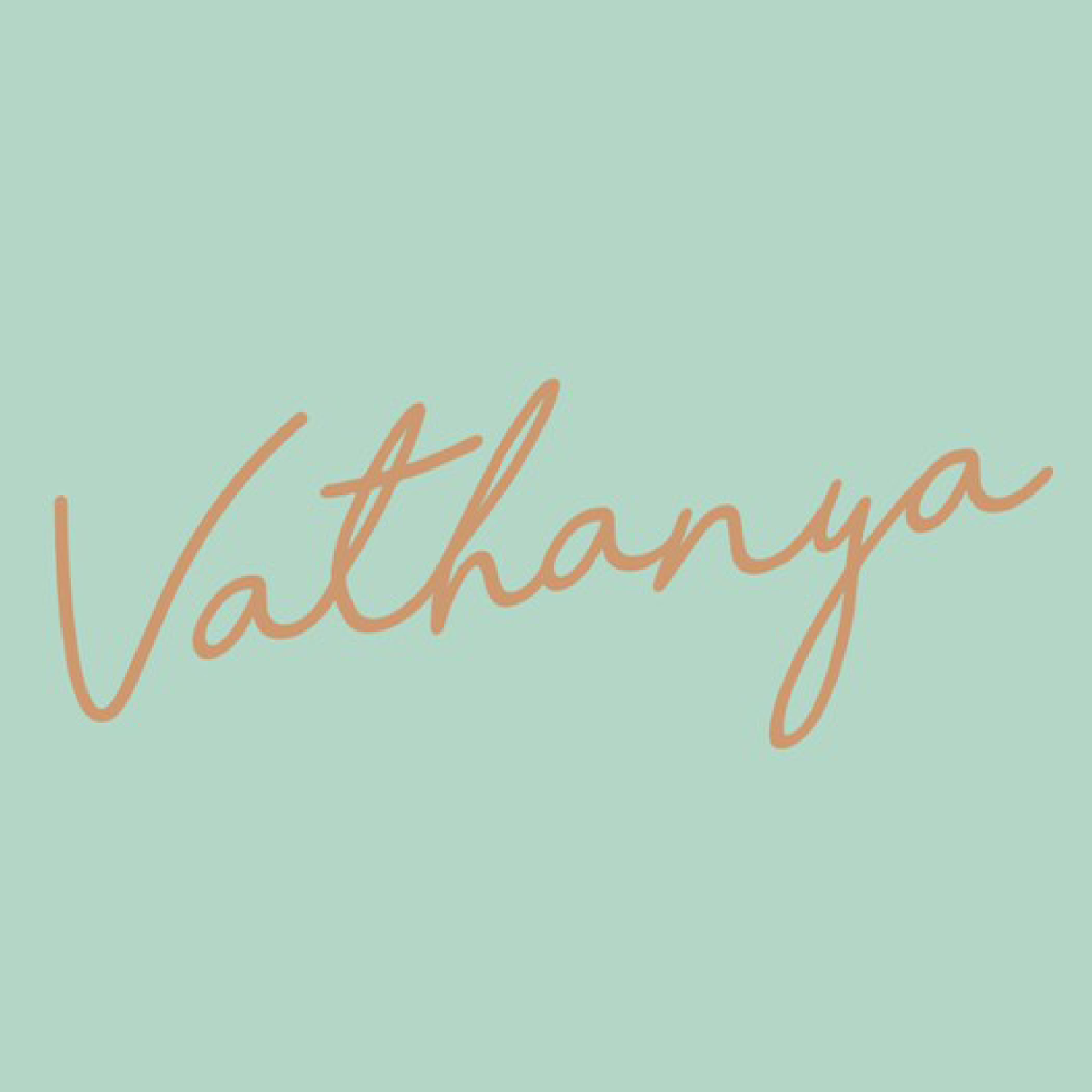 รีวิว Bake a Cake by Vathanya - เค้กพรีเมี่ยมรสละมุน ท๊อปปิ้งแน่นๆ (4.5 ดาว)
