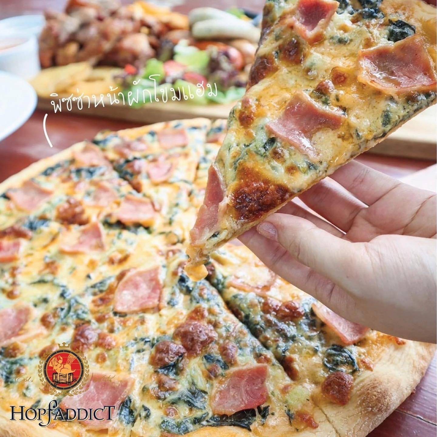พิซซ่าหน้าผักโขมแฮม L ทาน 3-4 คน • image ร้าน Hops Addict Bowin บ่อวิน