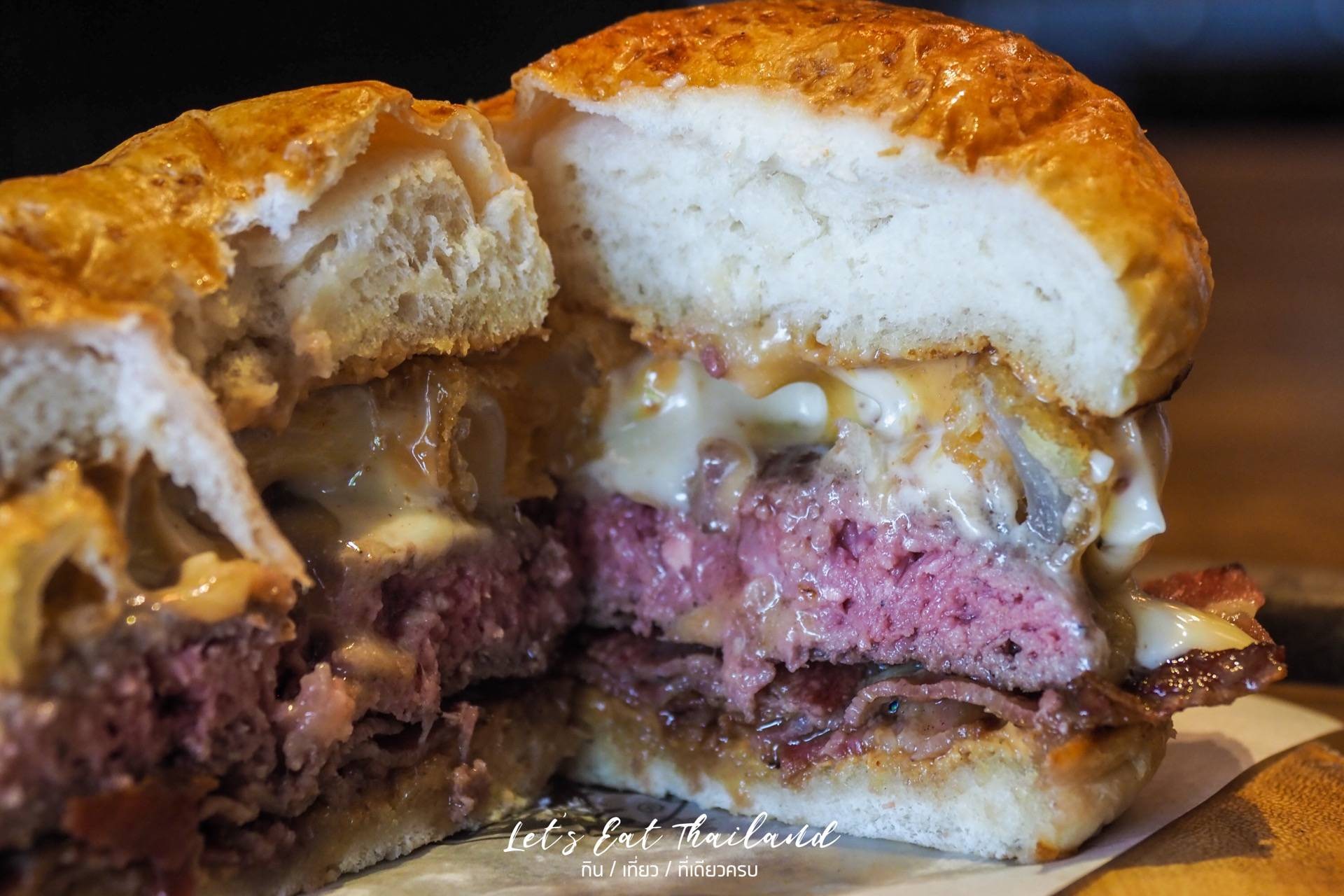 รูป Rock Me Burger & Bar นิมมานเหมินท์