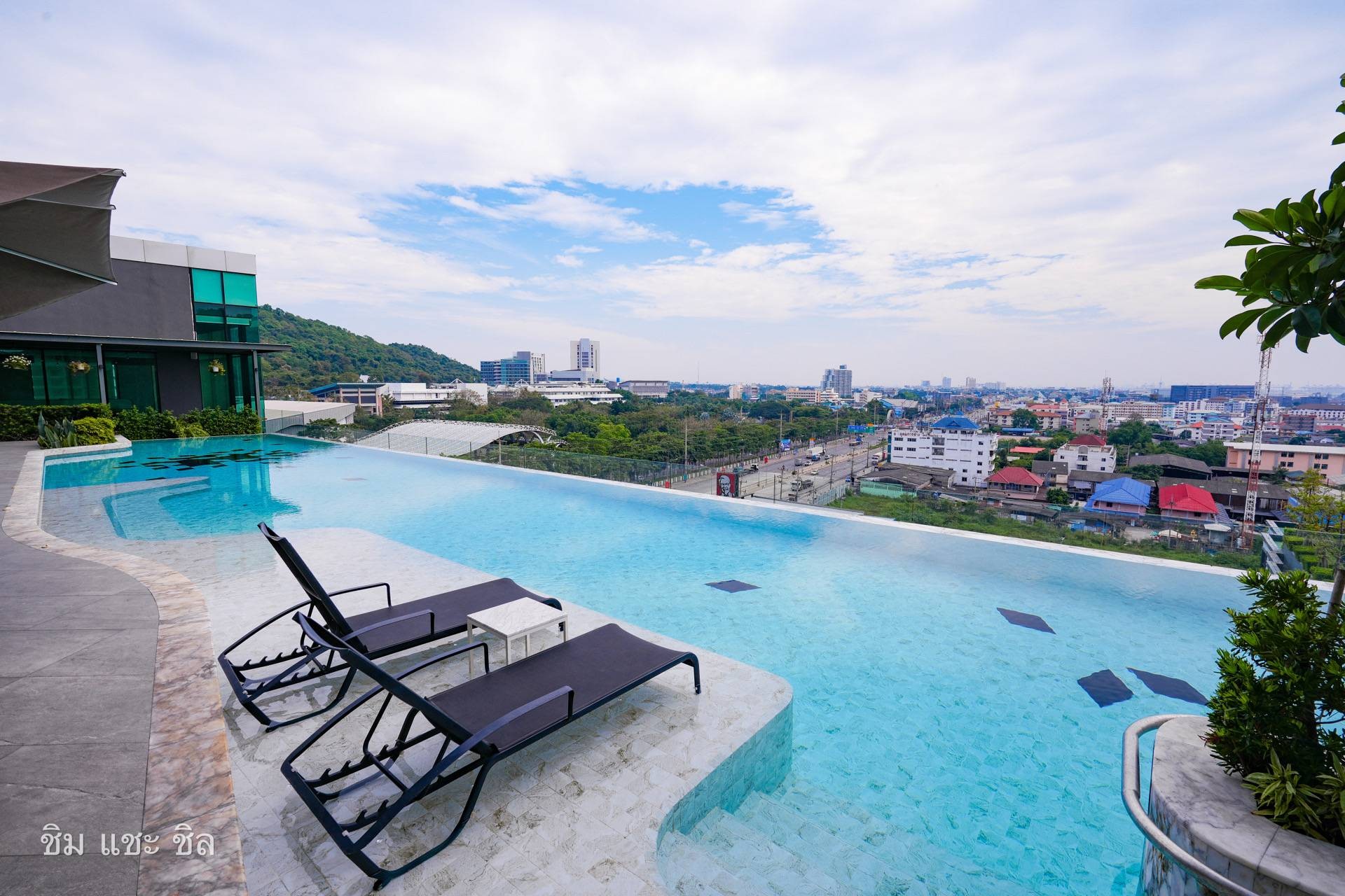 รูป Holiday Inn & Suites Sriracha Laemchabang
