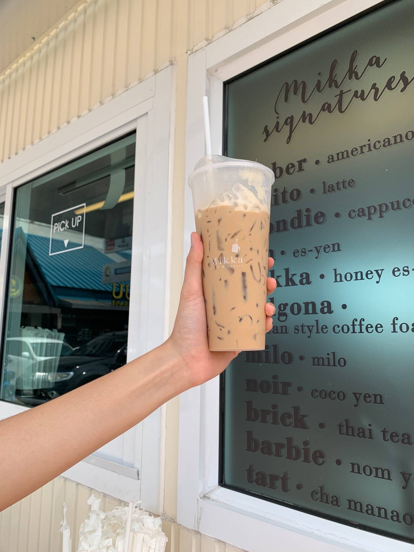 รีวิว Mikka Café & Bakery Little Walk Bangna - เมนูคาปูชิโน่ ให้คะแนน 9 ...