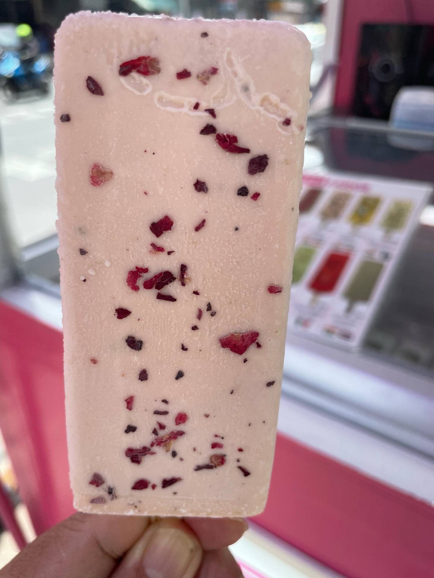 รีวิว Yummz Kulfi - ไอศกรีมหวานมากแต่อร่อย