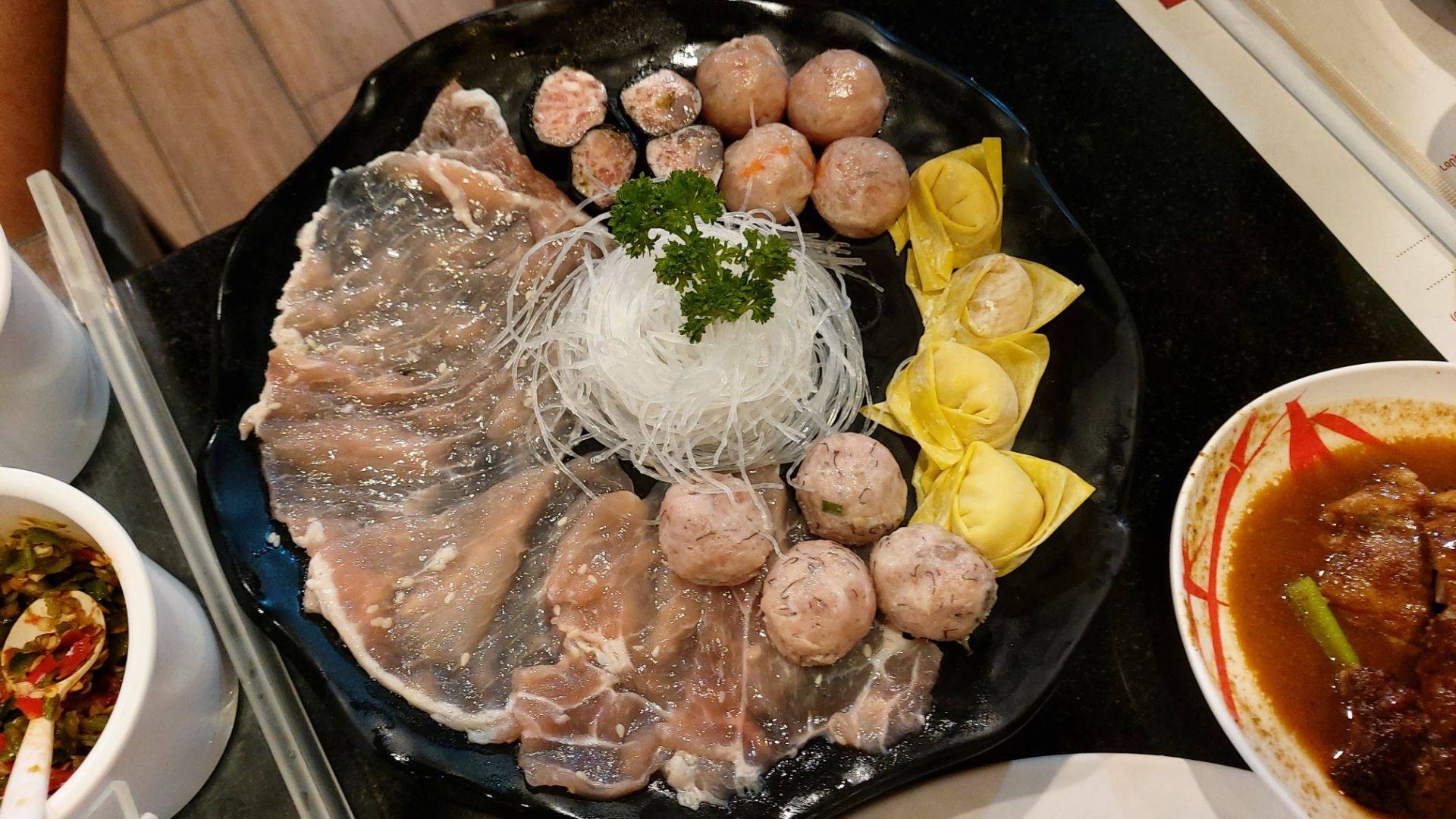 รูป Neo Suki The UP Rama 3 - Wongnai