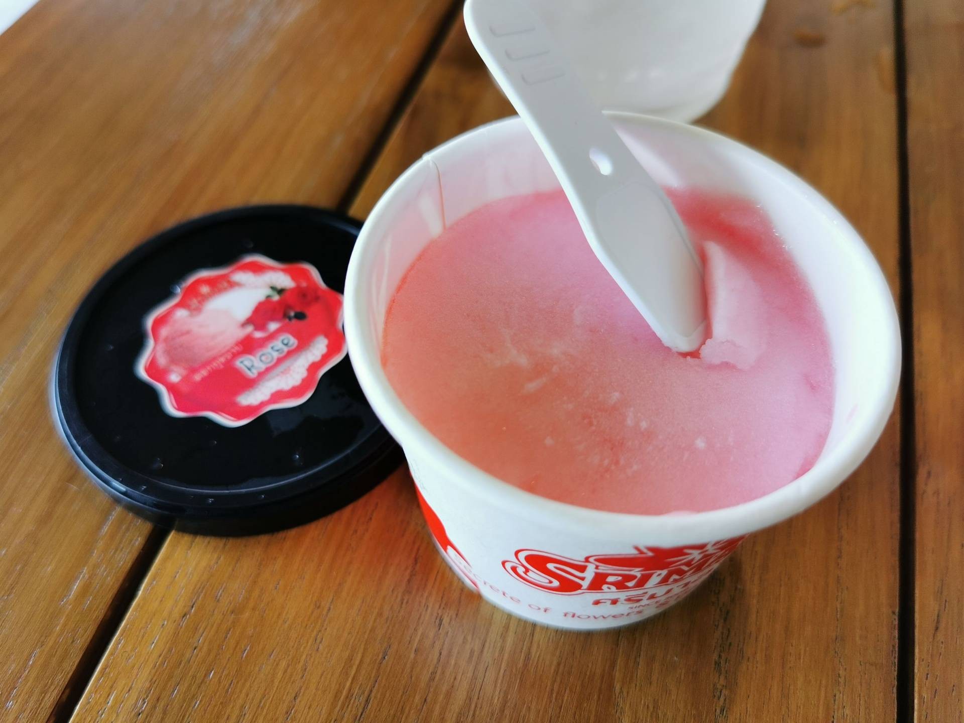 รีวิว SRIMALA ศรีมาลา อัมพวา - ไอศครีมดอกไม้ และเครื่องดื่มจากดอกไม้ ...