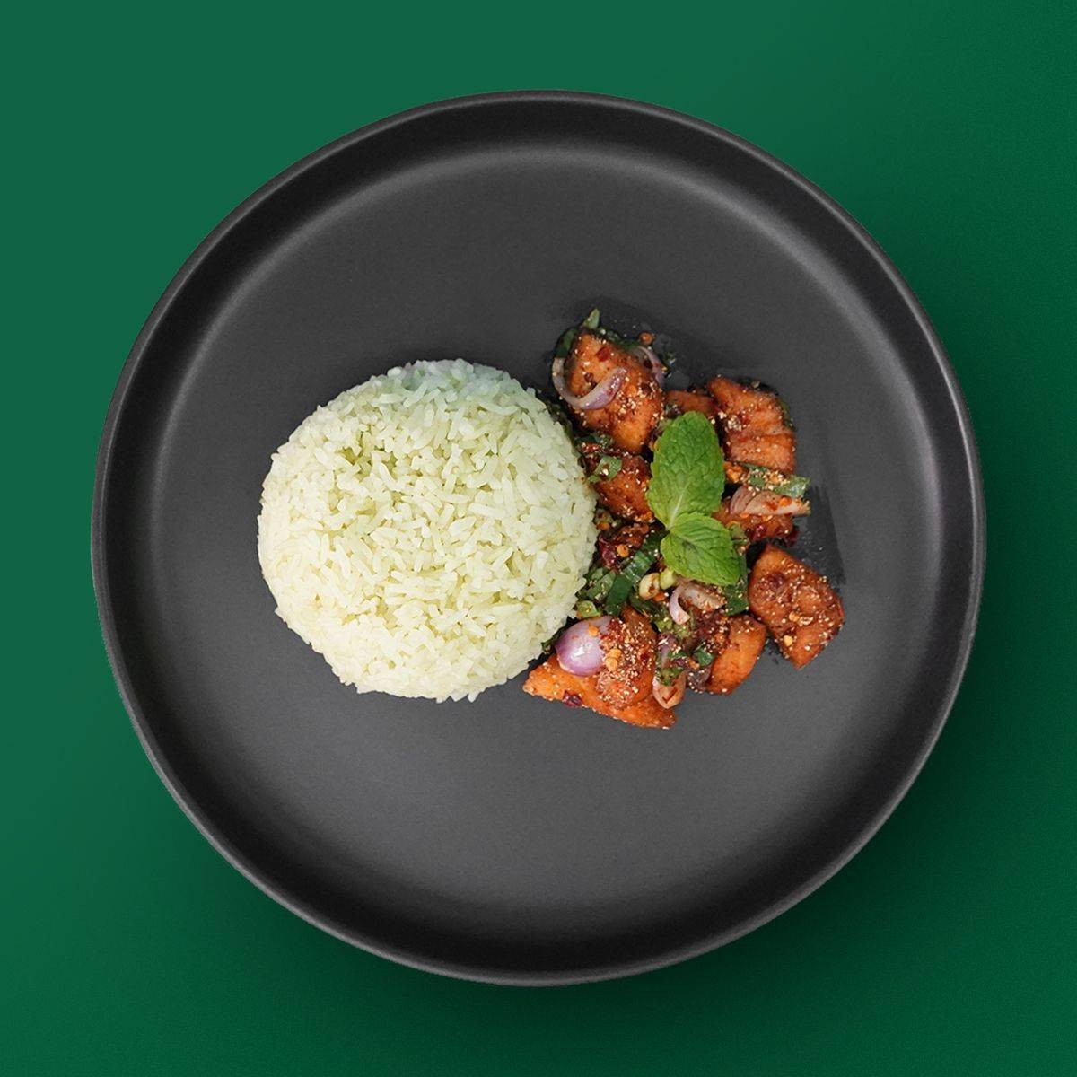 ข้าวลาบ • ข้าวใบเตยหอมกับลาบแซลมอนแซ่บๆ ร้าน TOEY AOEY (เตยเอย) เจริญ ...