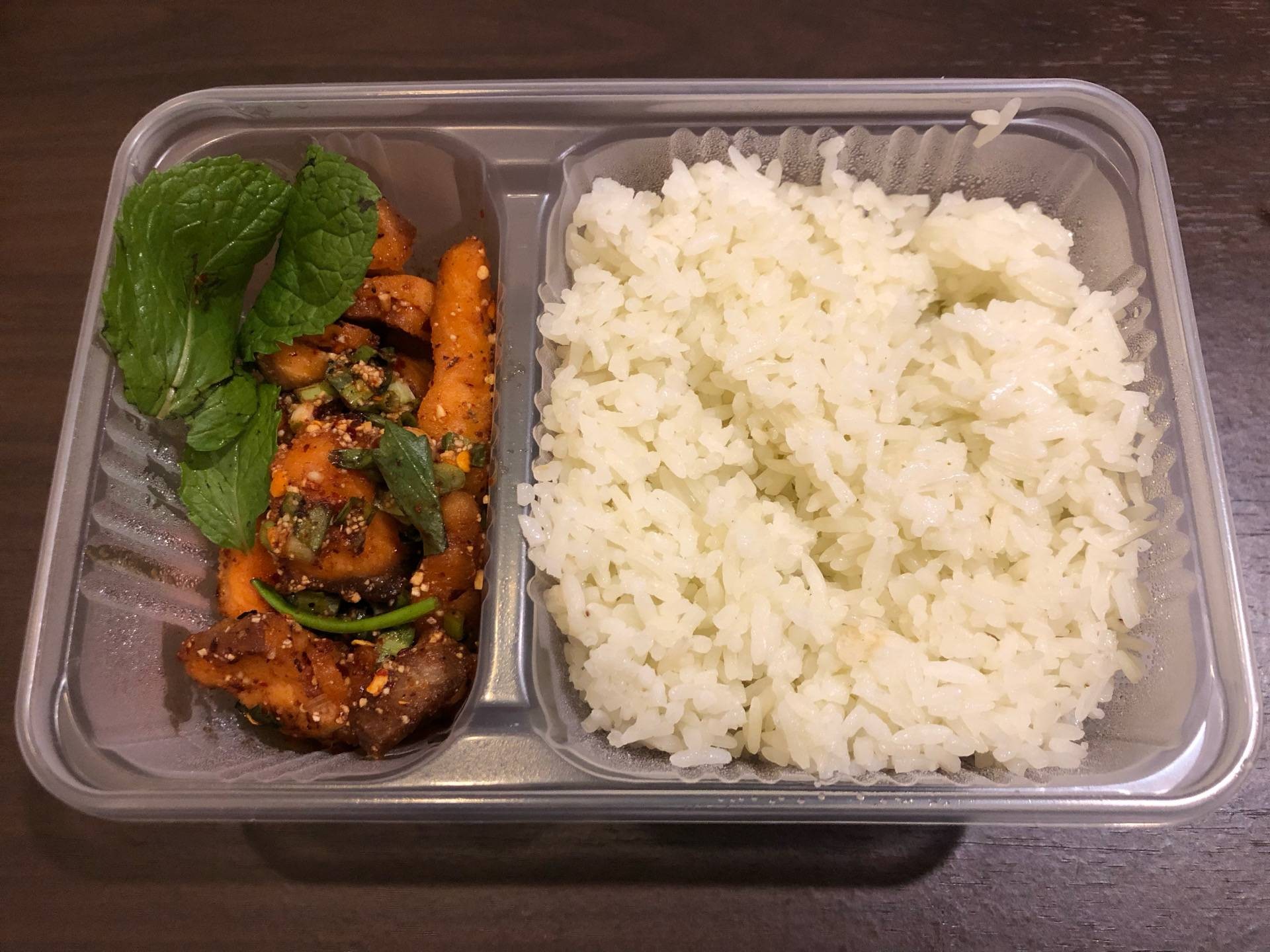 รีวิว TOEY AOEY (เตยเอย) เจริญกรุง 24 - อาหารอร่อย สะอาด ให้เยอะ ทาน ...