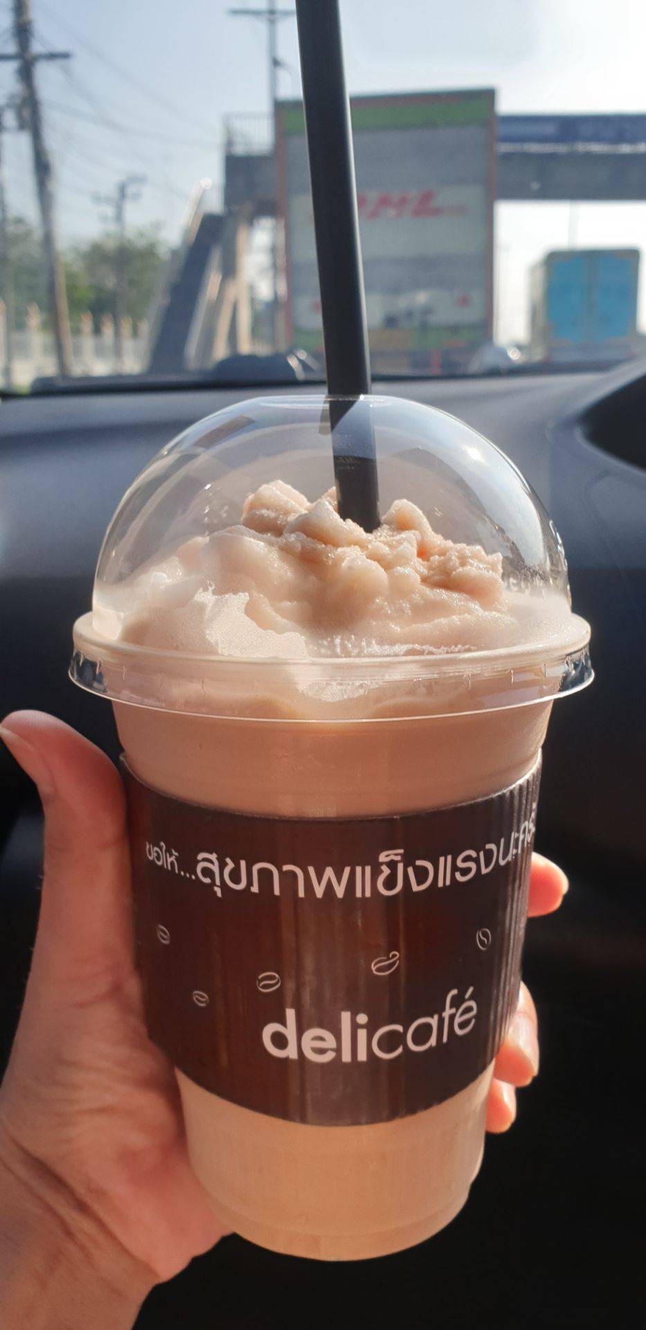 รีวิว Deli Cafe สระบุรี - เมื่อเราต้องเดินทาง ก็หาอะไรง่ายๆทานนะคะ