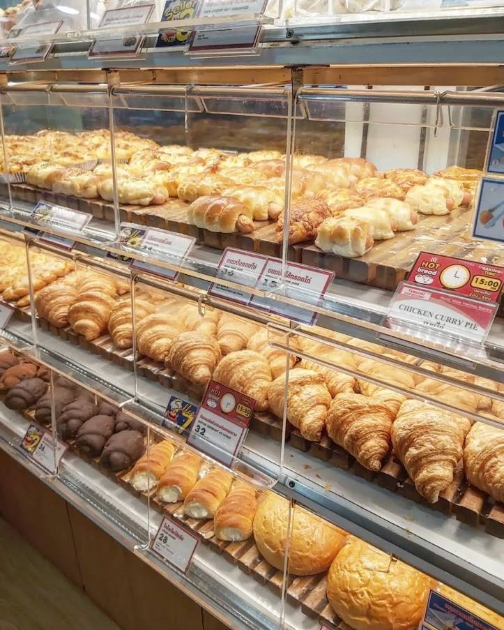 รูป ร้านยามาซากิเอ็กซ์เพรส สาขาบีทีเอสศาลาแดง (Yamazaki Express BTS ...