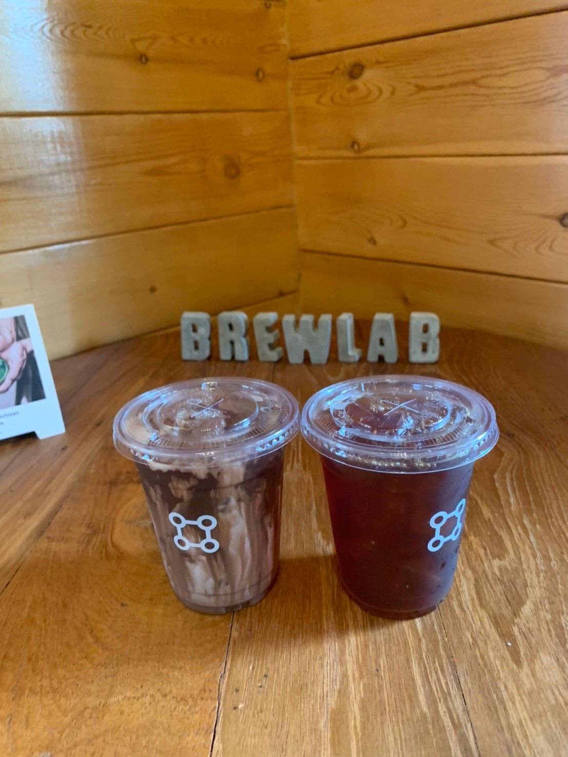 รีวิว Brewlab - Brewlab บ้านไม้น่ารัก