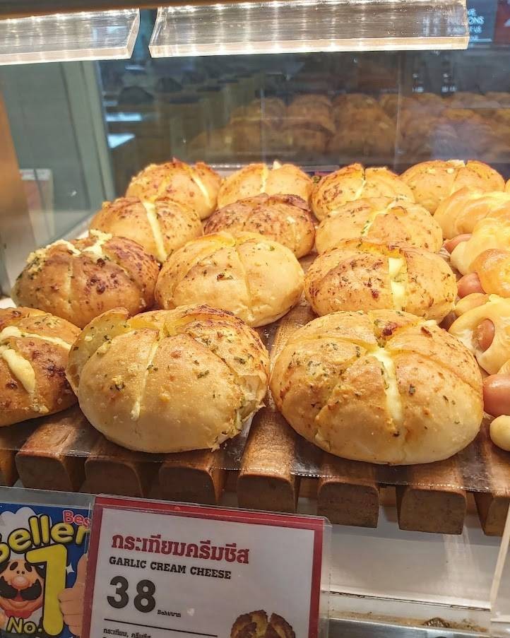 รูป ร้านยามาซากิเอ็กซ์เพรส สาขาบีทีเอสศาลาแดง (Yamazaki Express BTS ...