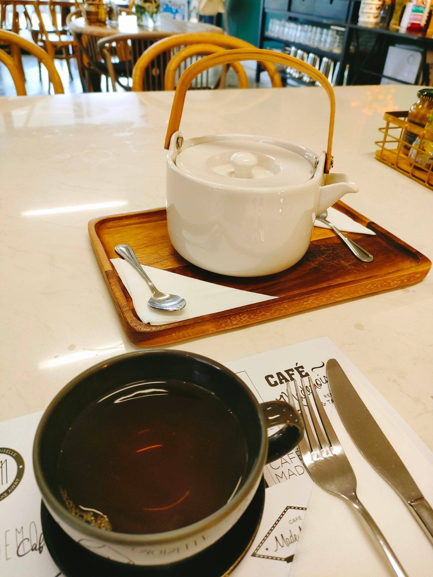 Kusmi Tea Pot • ราคา 160 บาท ร้าน Cafe Mademoiselle