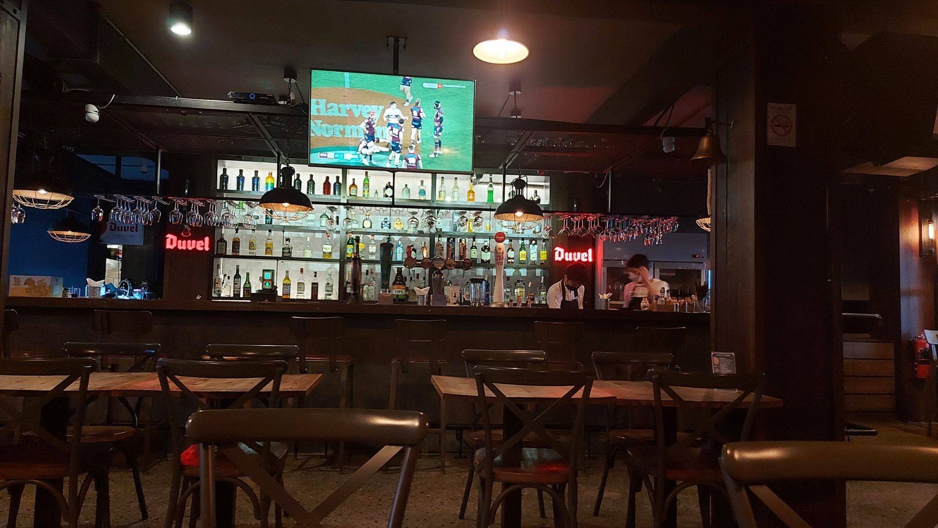 รูป Kosmo Bar Bistro