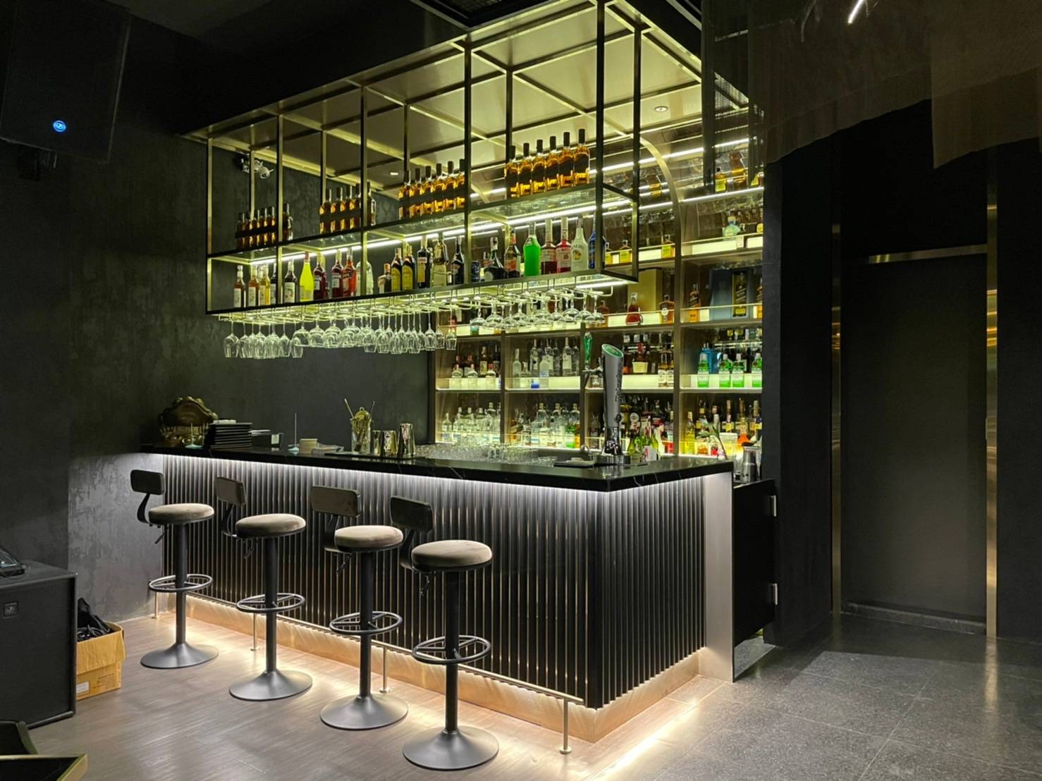 รูป Osca & Blanco Bar and Restaurant