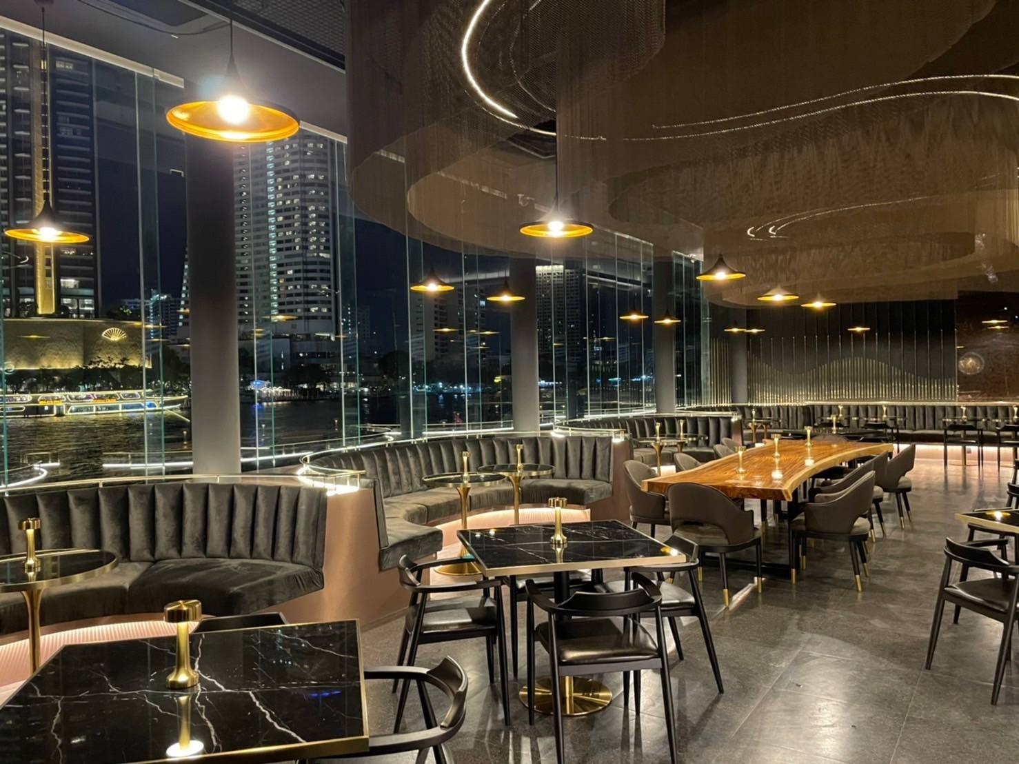 รูป Osca & Blanco Bar and Restaurant