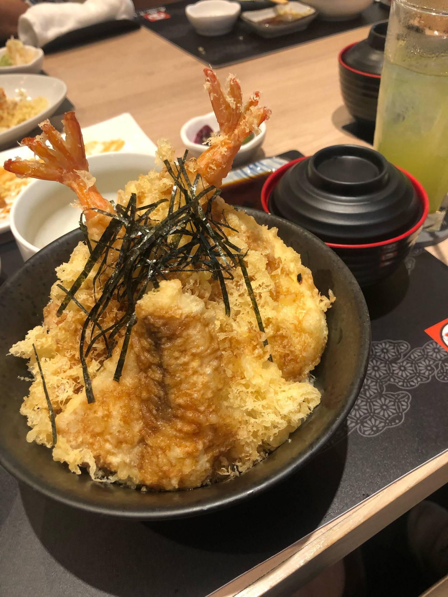 รีวิว Honmono Sushi เซ็นทรัล บางนา - อาหารดี แต่บริการควรปรับปรุง - Wongnai