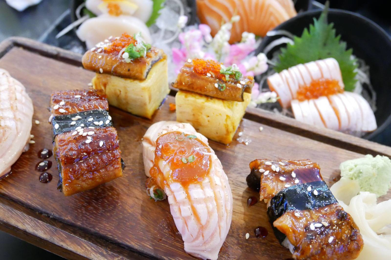 รูป HOSHI JAPANESE สิงห์ คอมเพล็กซ์