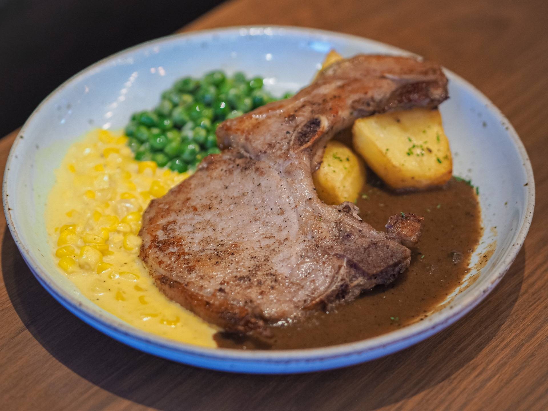 รีวิว Fam Time Steak and Pasta คลองเตย - อิตาเลี่ยนโฮมเมด เส้นพาสต้าสด