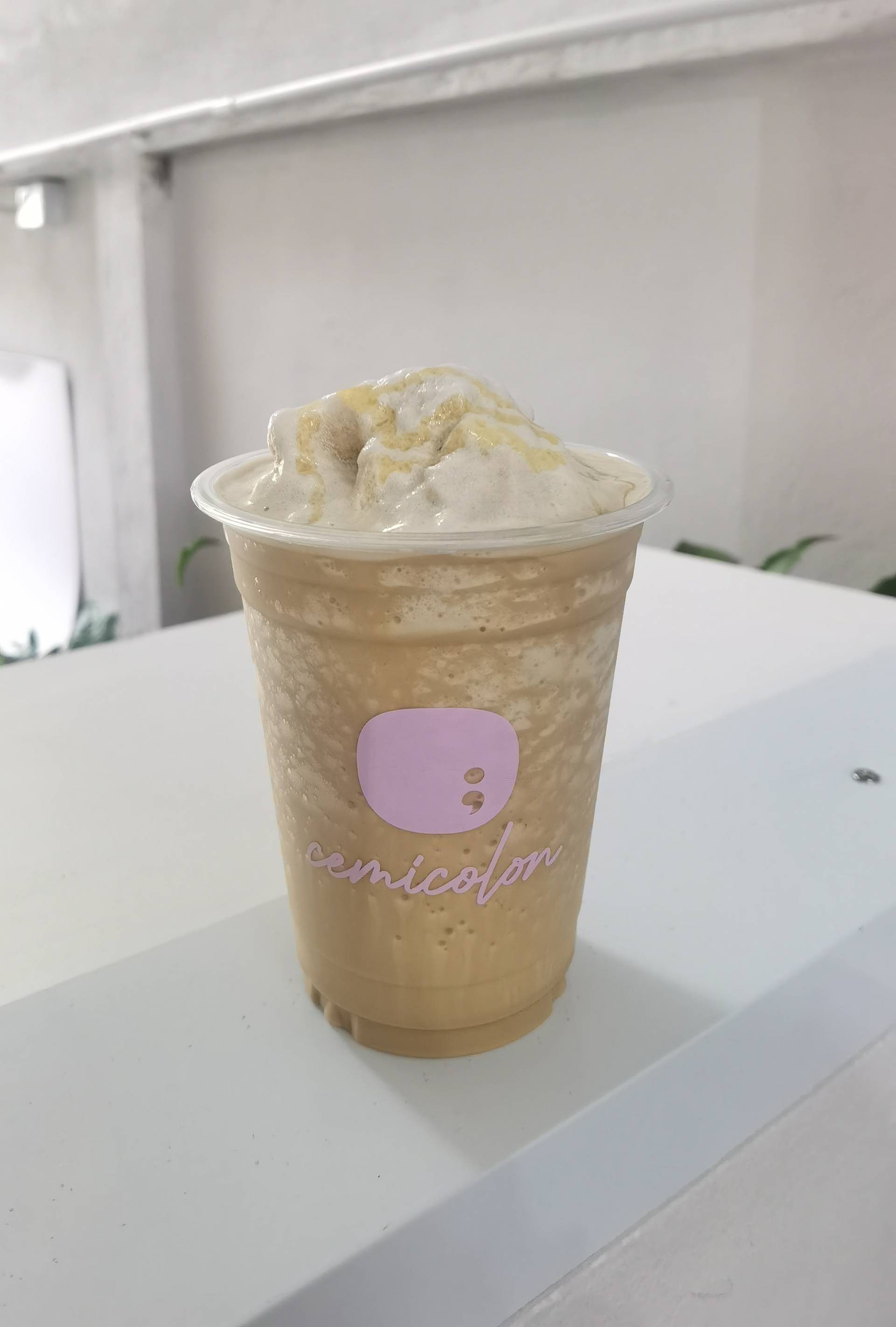 รีวิว Cemicolon ; - ร้านกาแฟเปิดใหม่
