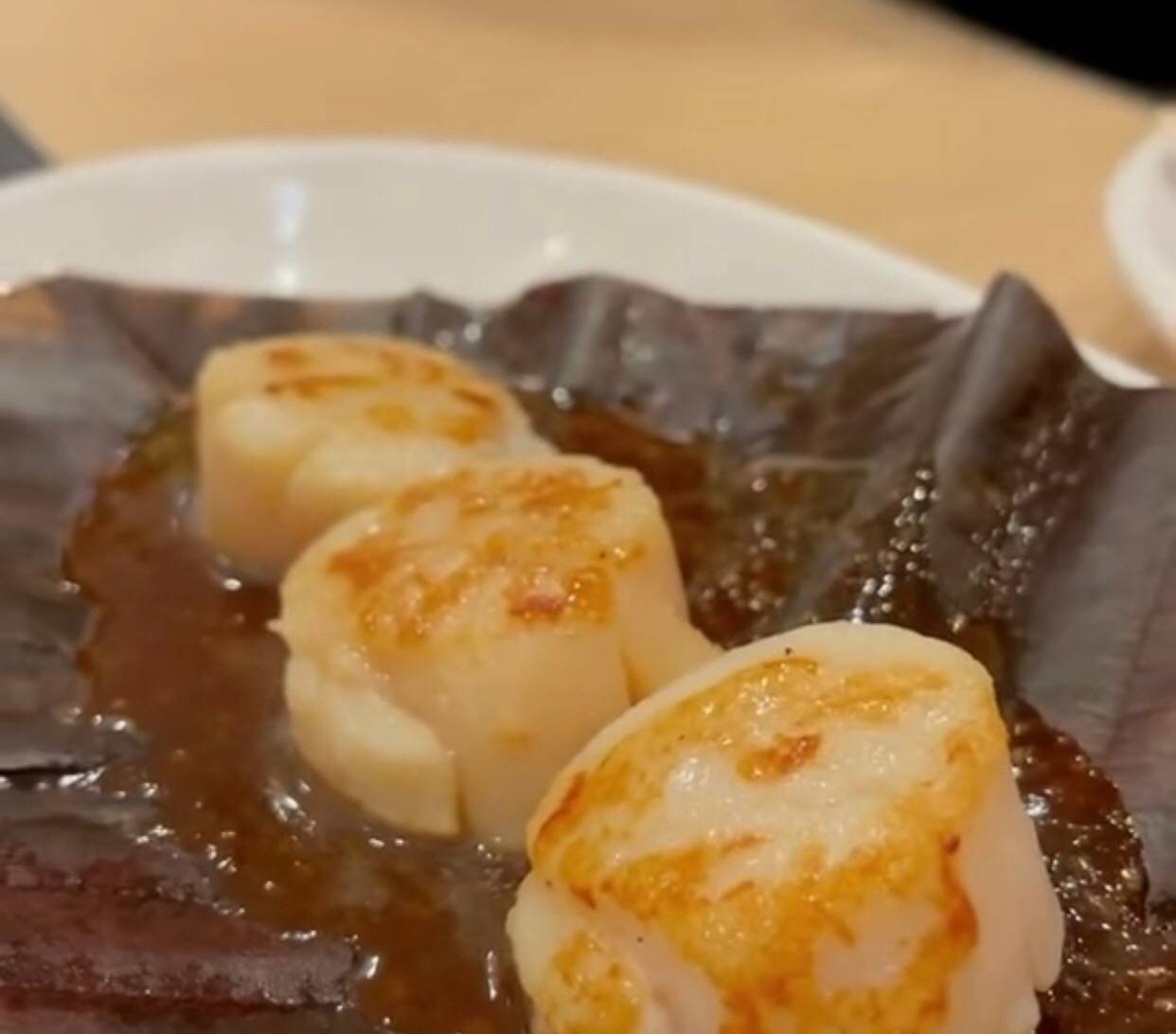 หอนเชลล์ ร้าน Honmono Sushi เซ็นทรัล บางนา - Wongnai