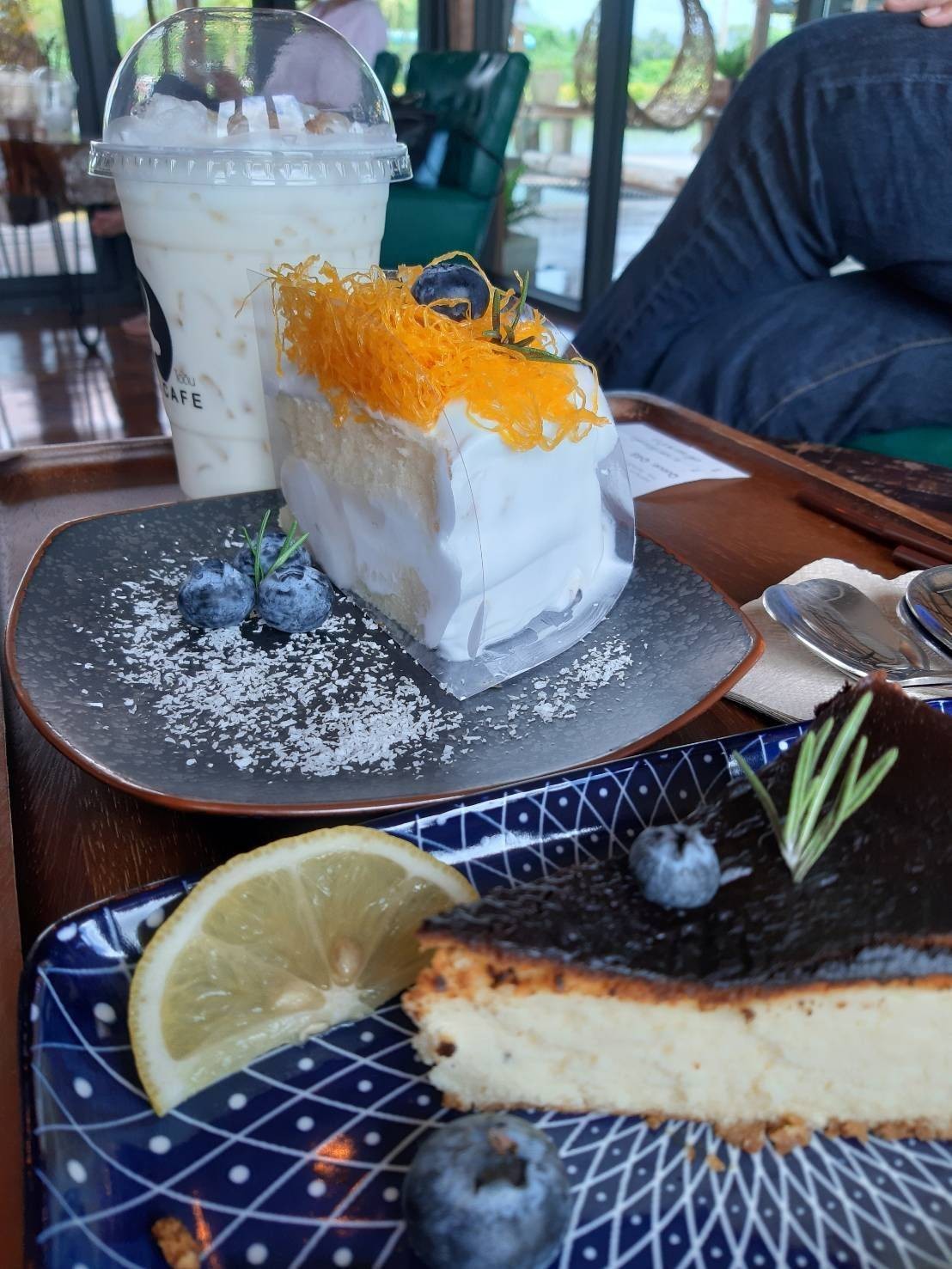 รูป I Din Cafe Chan