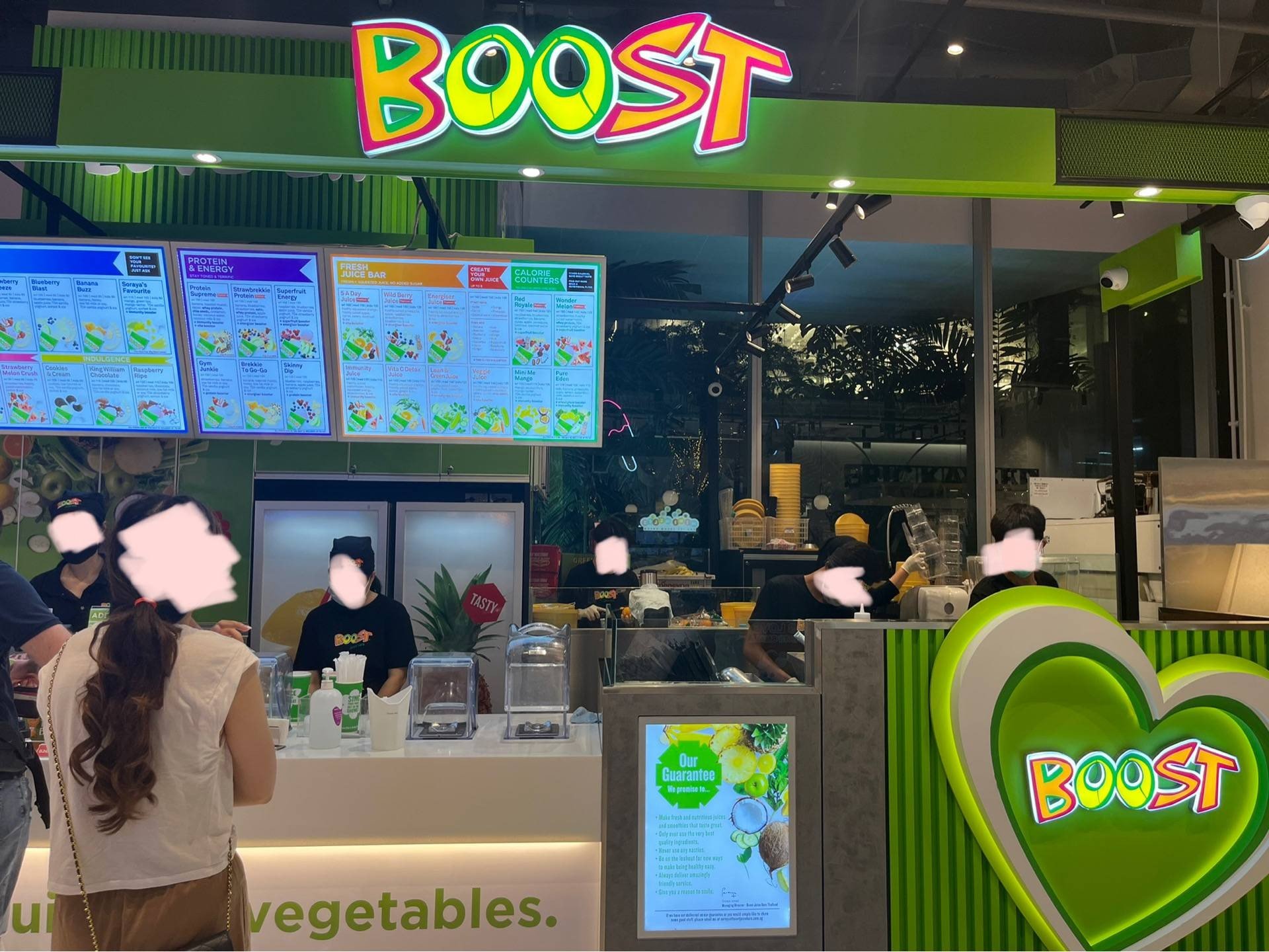 รูป Boost Juice Bars เอ็มควอเทีย