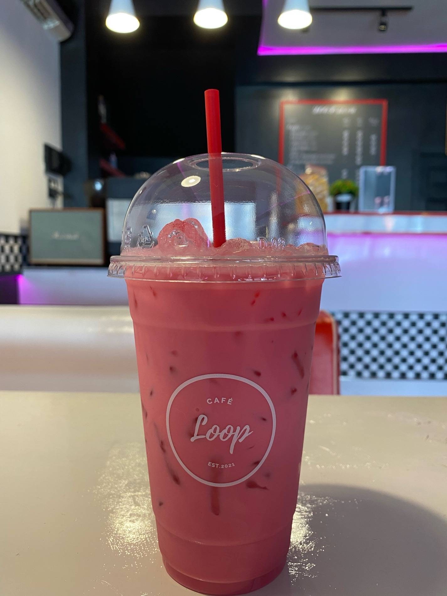 ร้าน Loop Cafe ท่าขอนยาง | รีวิวร้านอาหาร