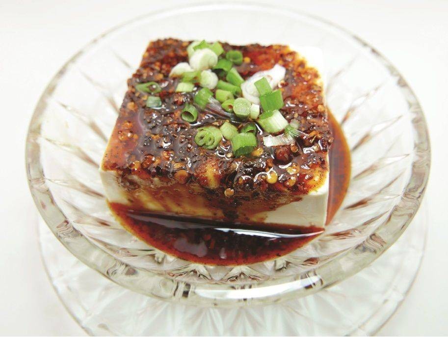 เต้าหู้เย็นซอสเสฉวน • image ร้าน Four Seasons Chinese Restaurant ...