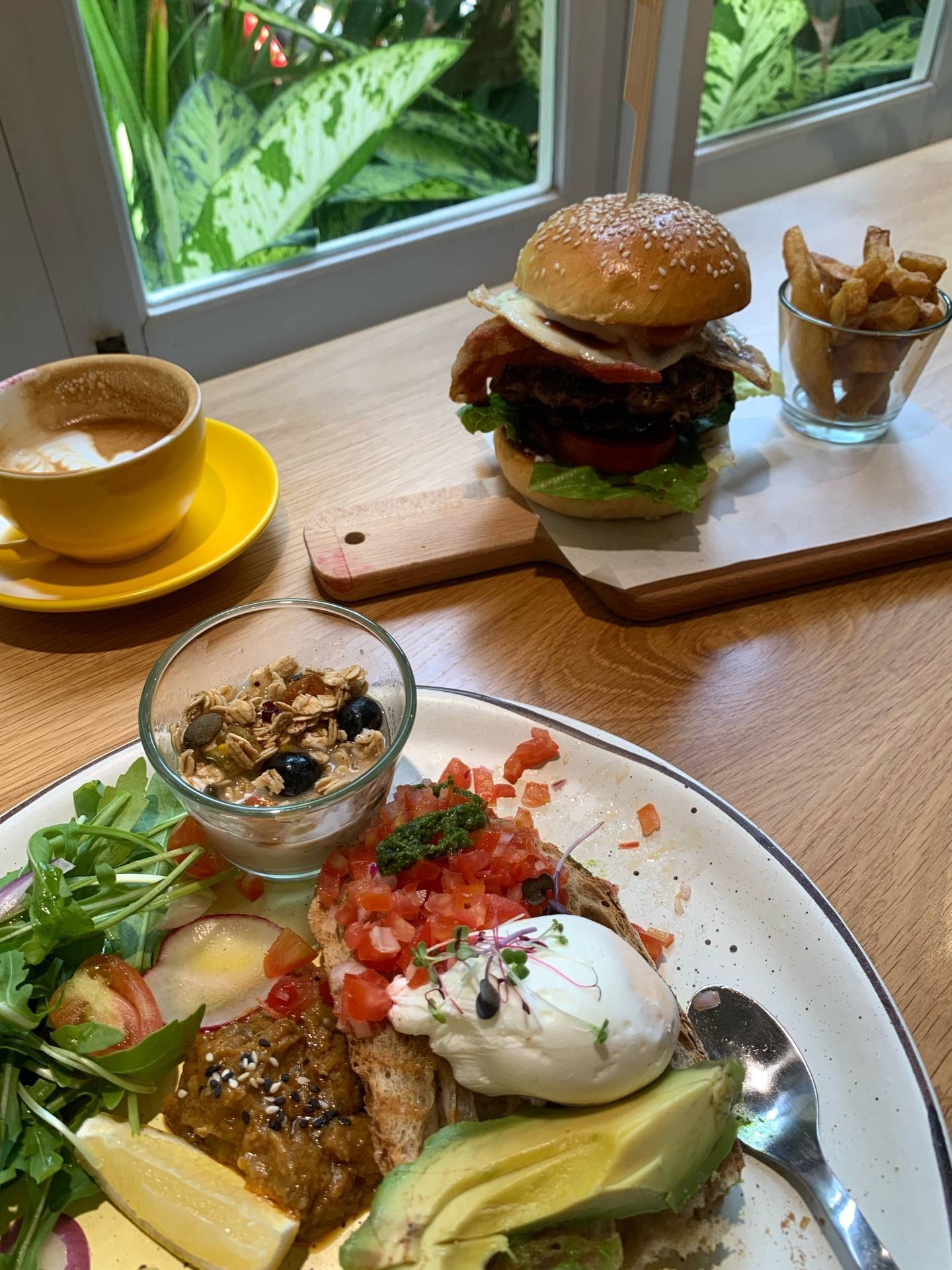 Brunch ร้าน Yellow Lane Cafe Ari