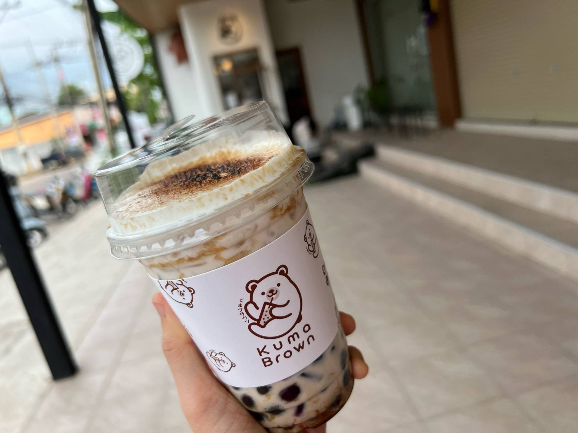 รีวิว KUMA BROWN คุมะบราวน์ - ชานมไข่มุก มุกอร่อย ครบเครื่อง