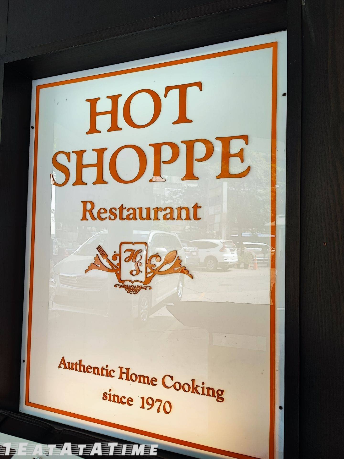 รีวิว Hot Shoppe - ร้านอาหารไทยเก่าแก่ย่านสุขุมวิท
