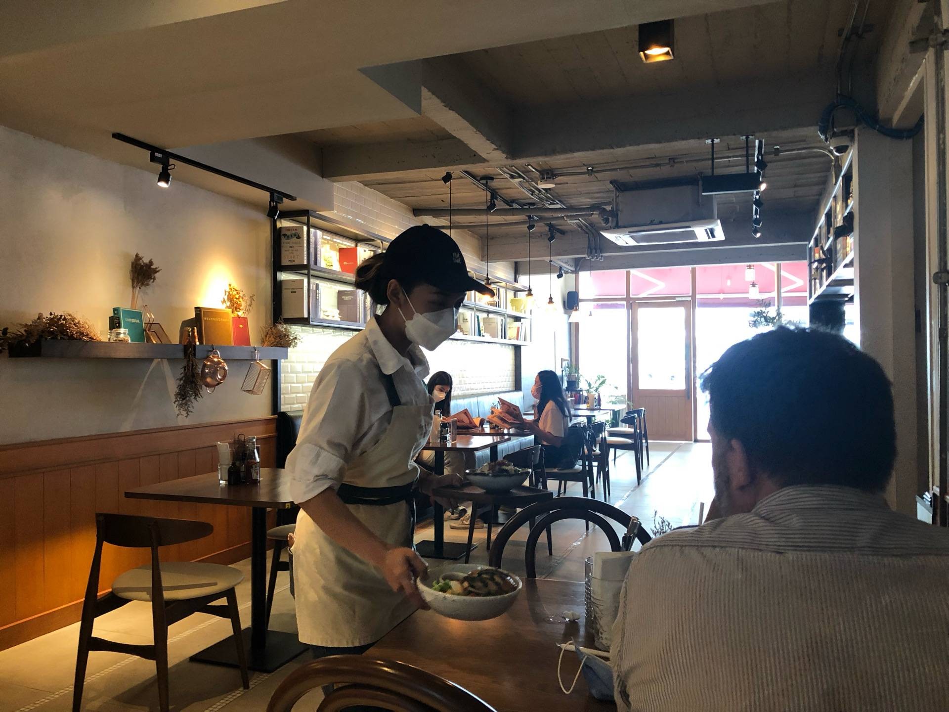 รีวิว Fam Time Steak and Pasta คลองเตย - อร่อยครับ ทั้งพิซซ่า และ ราวิ ...