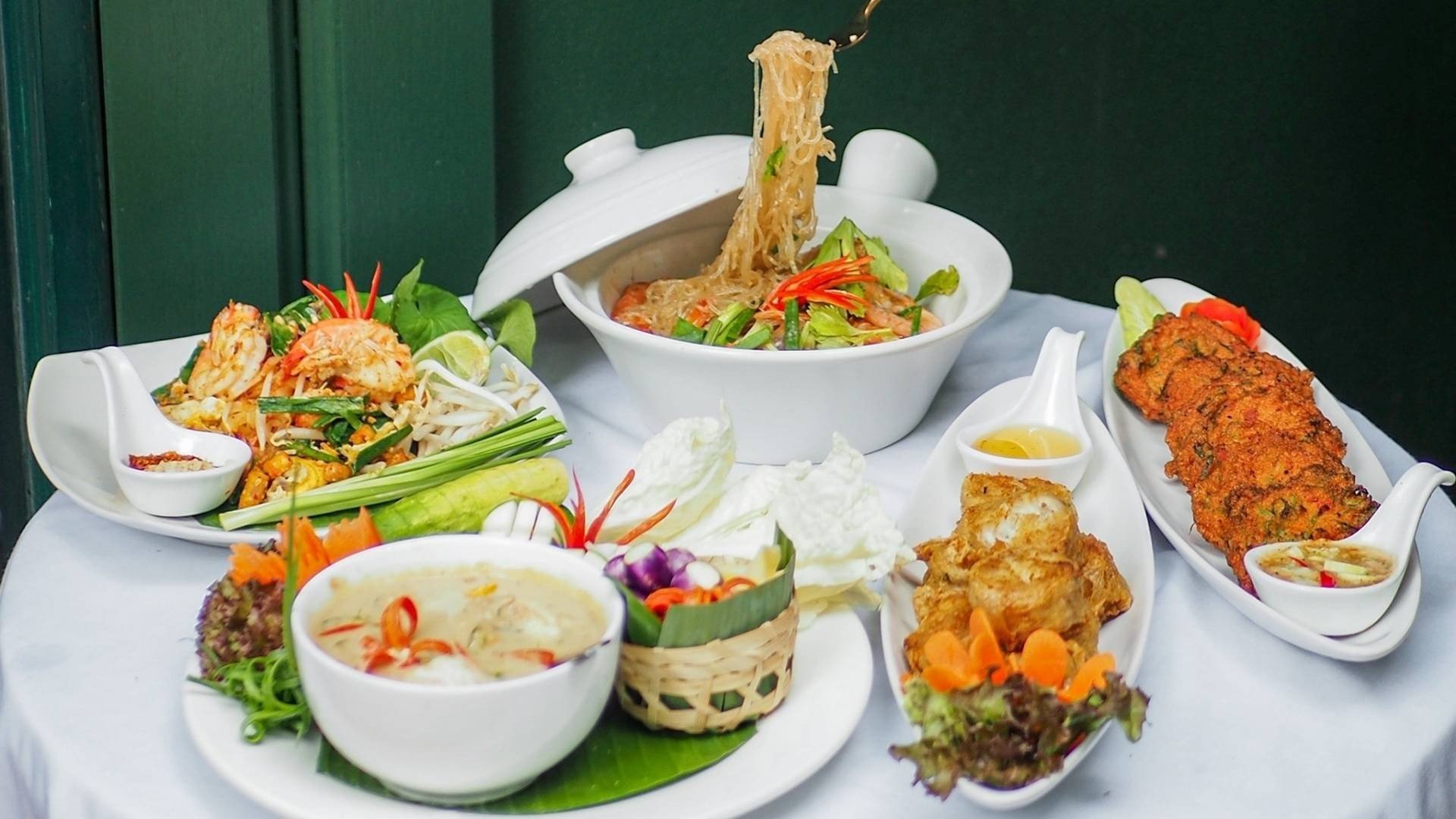 Farm rak cafe and restaurant - สั่งอาหารเดลิเวอรี | Wongnai x LINE MAN