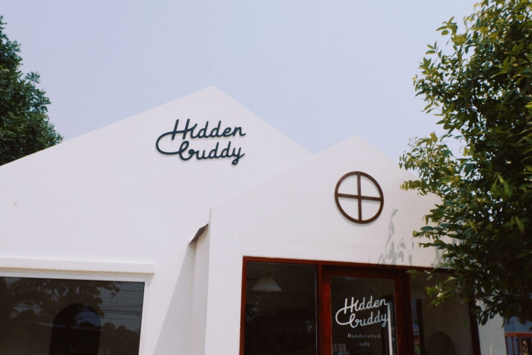 รีวิว Hidden Buddy - คาเฟ่เปิดใหม่ย่าน มทส. ประตู 1