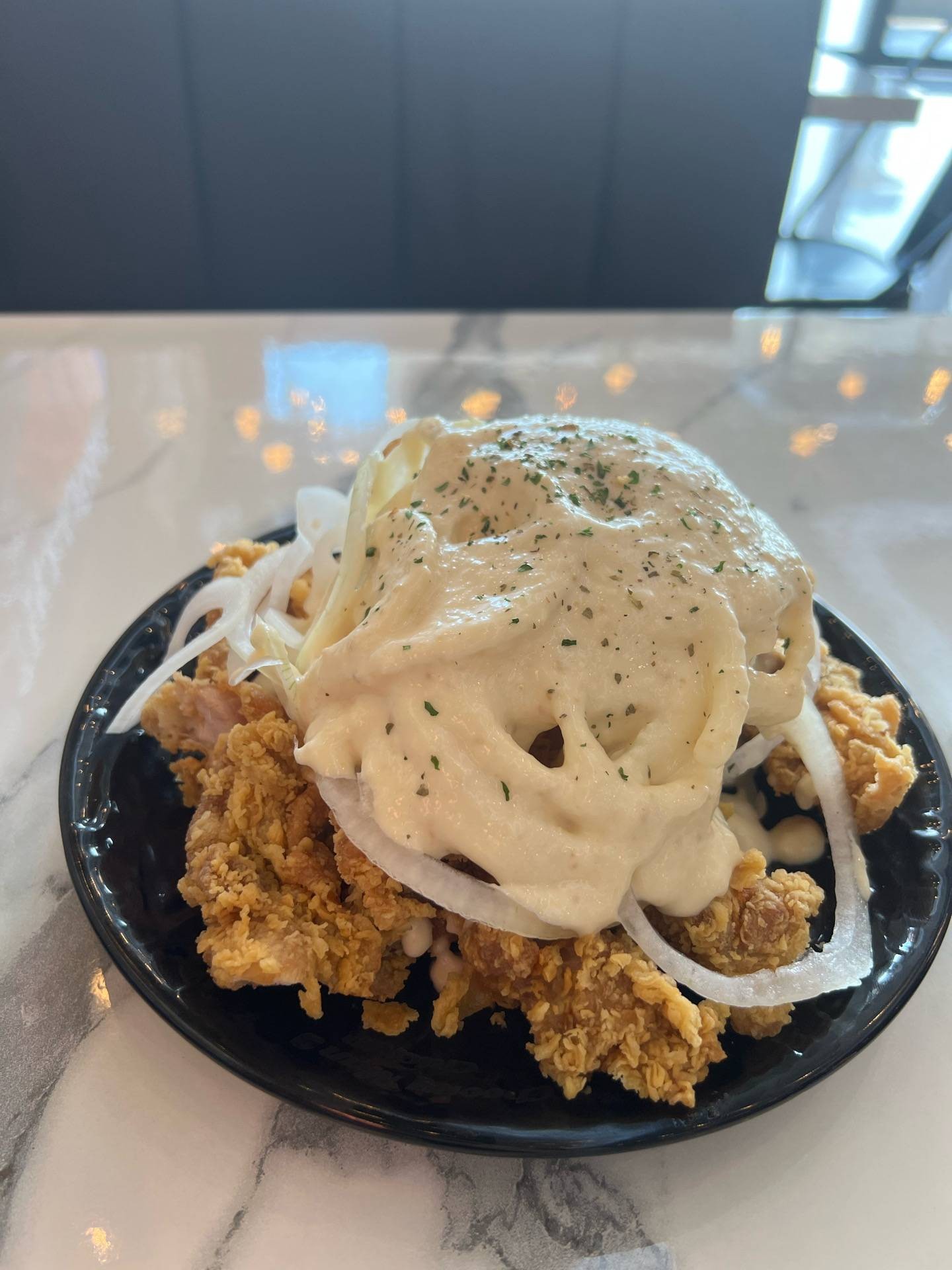 รีวิว Choongman Chicken ดีไซน์ วิลเลจ เกษตร- นวมินทร์ - ไก่ทอดกรอบ ซอส ...