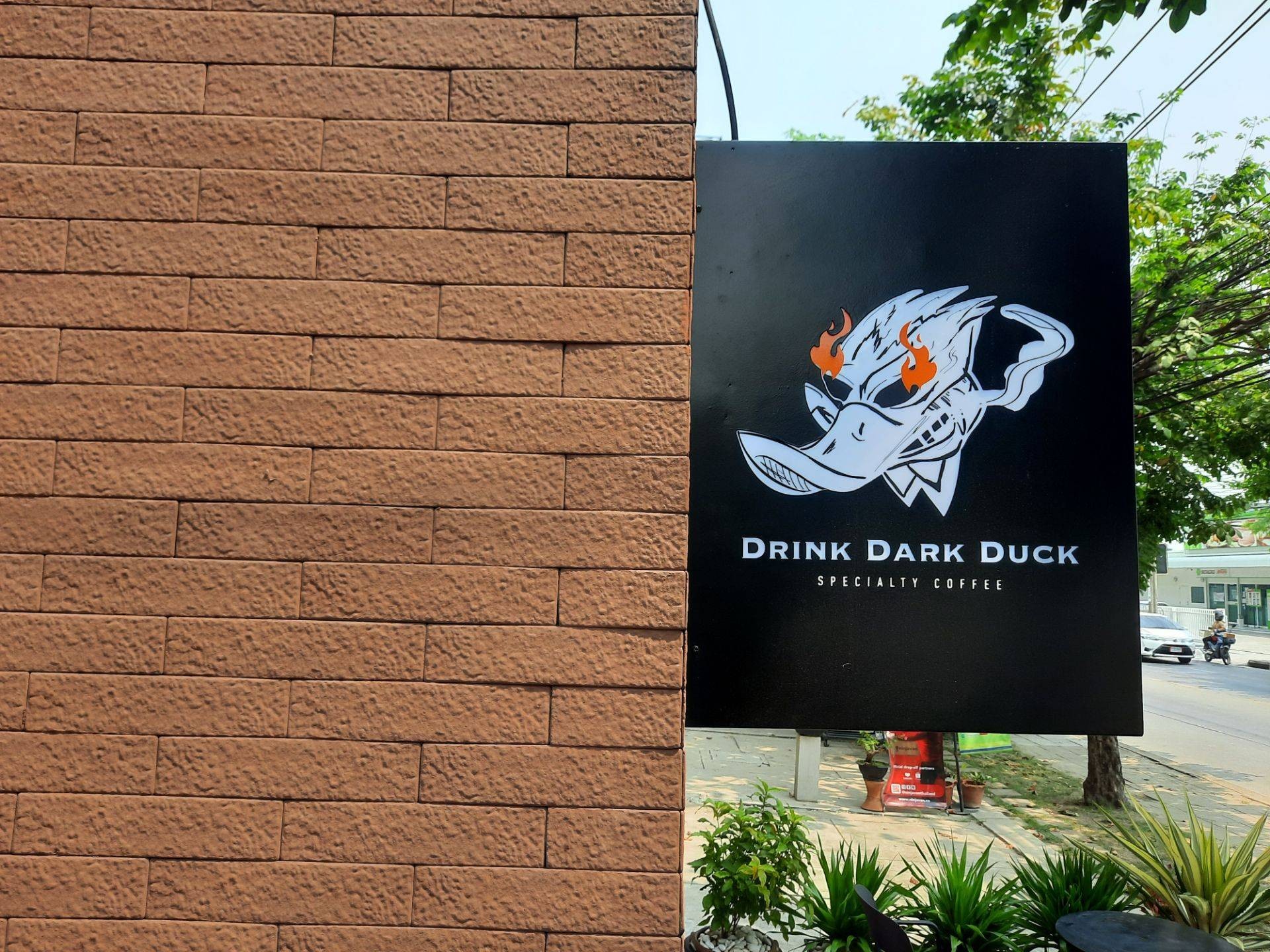 รีวิว DRINK DARK DUCK SPECIALTY COFFEE BY NARA THAILAND - - ร้านกาแฟดี ...