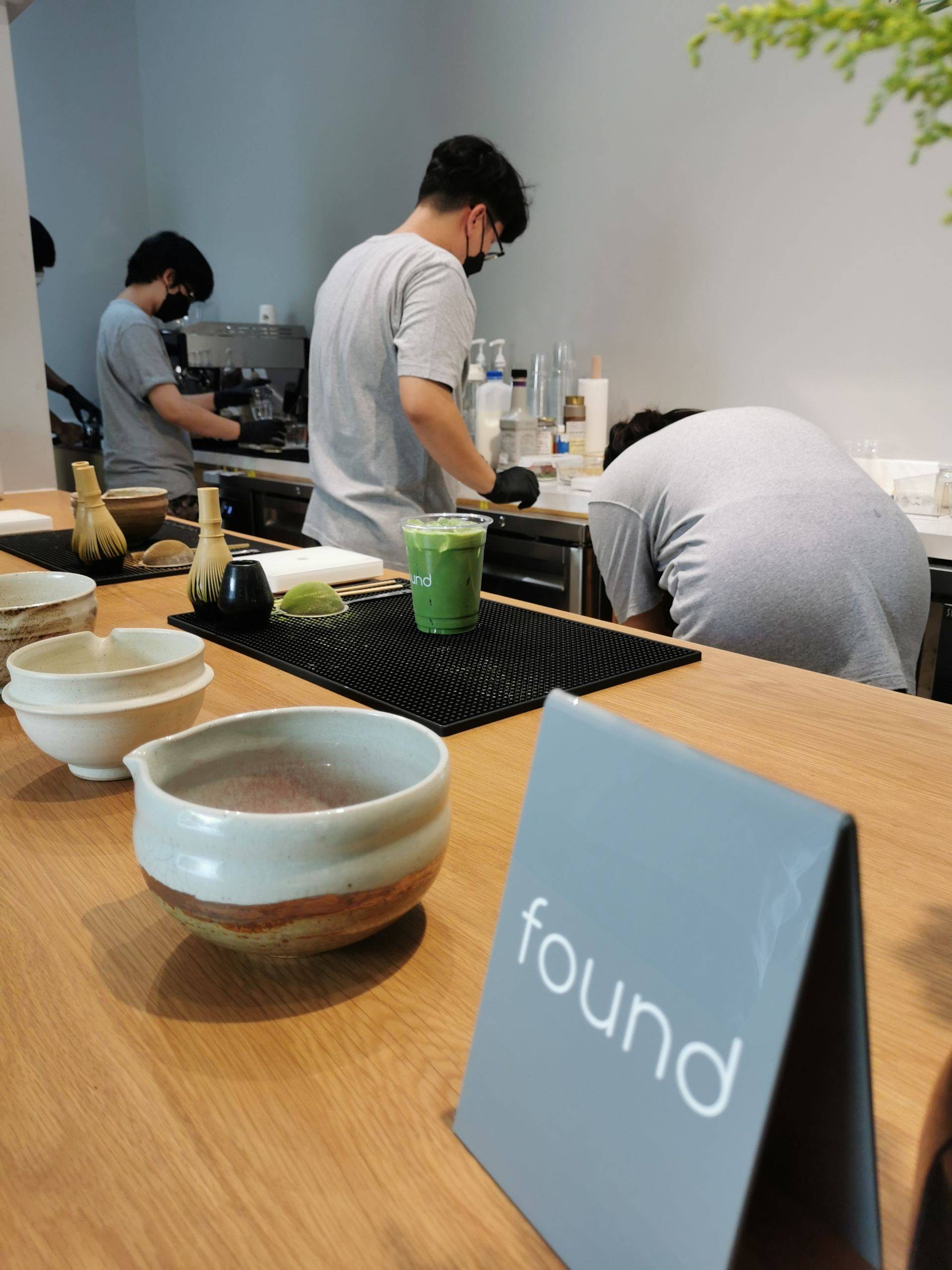 รูป found cafe นวลจันทร์