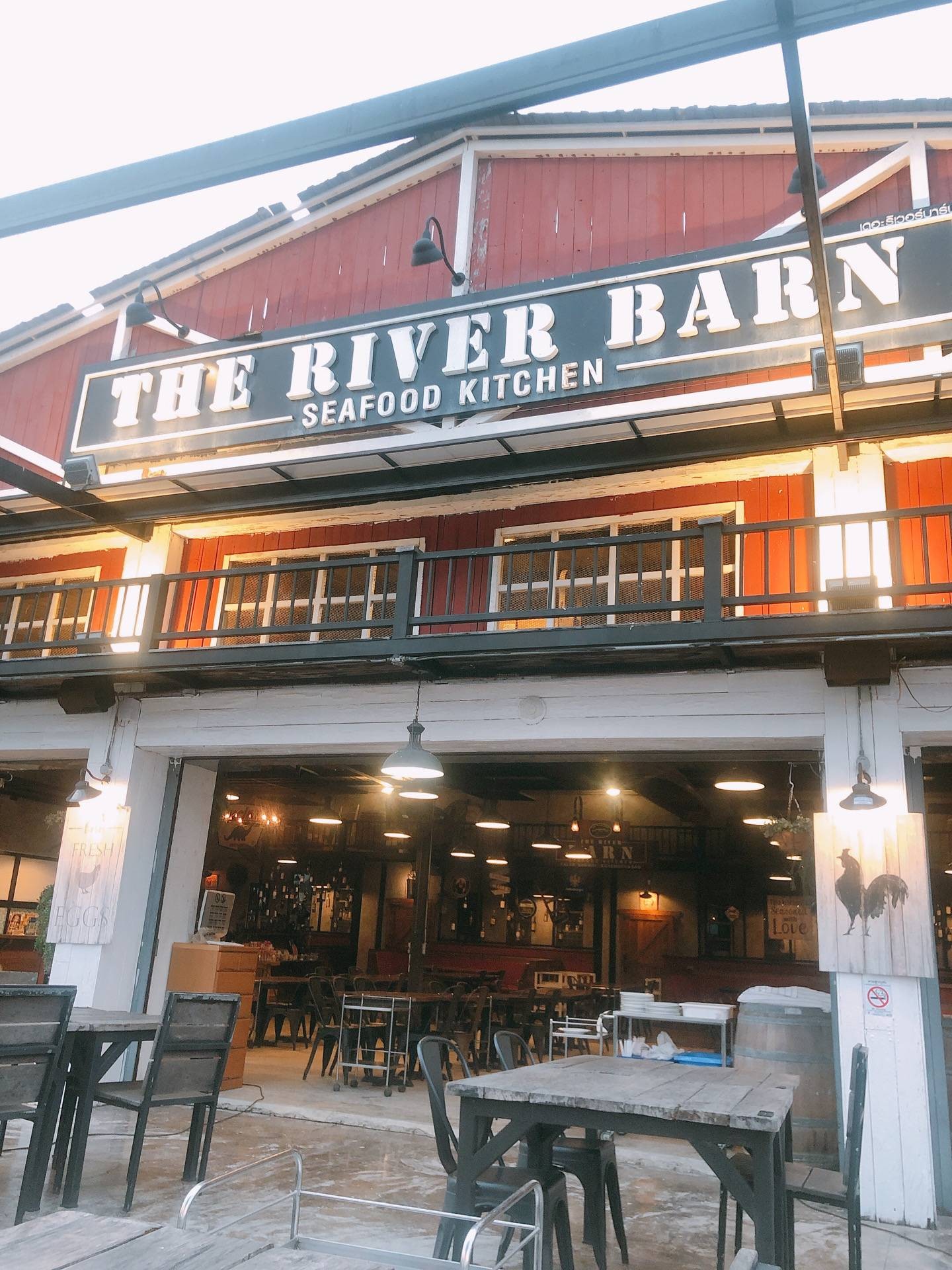รูป The River Barn