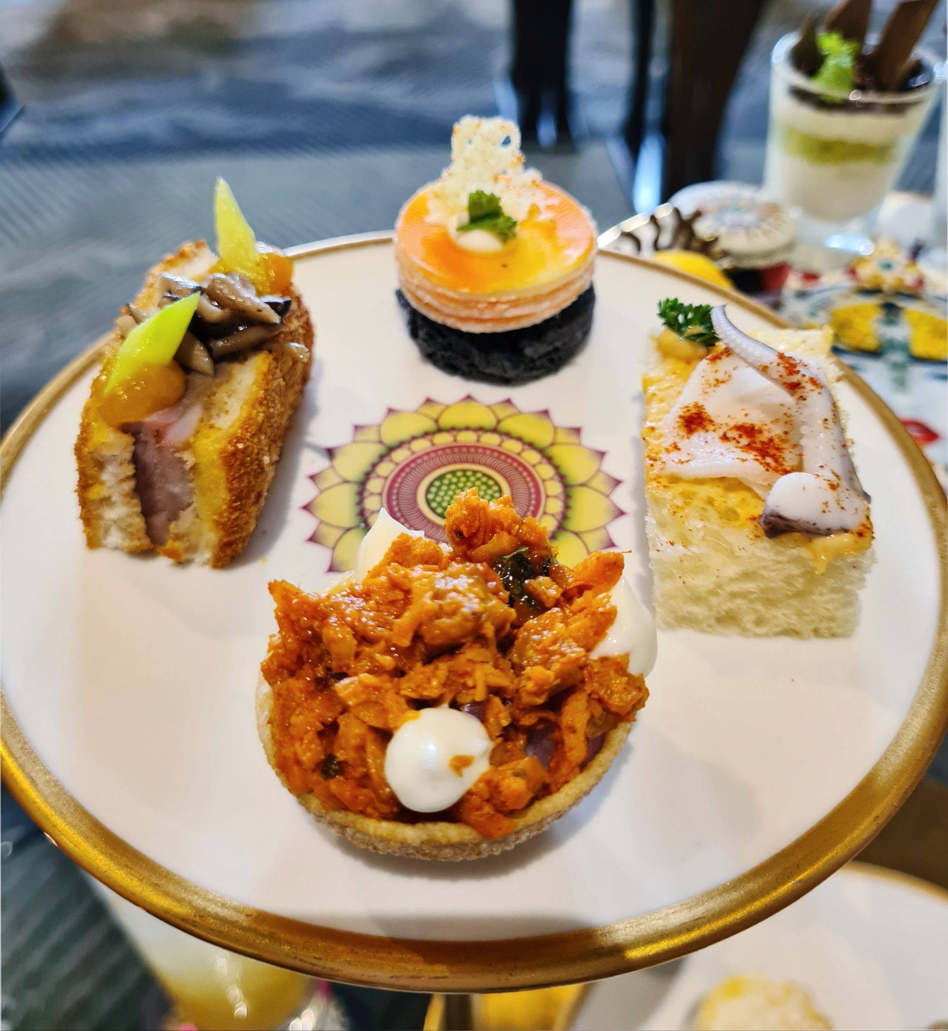 รูป The Lobby Anantara Siam Hotel Bangkok