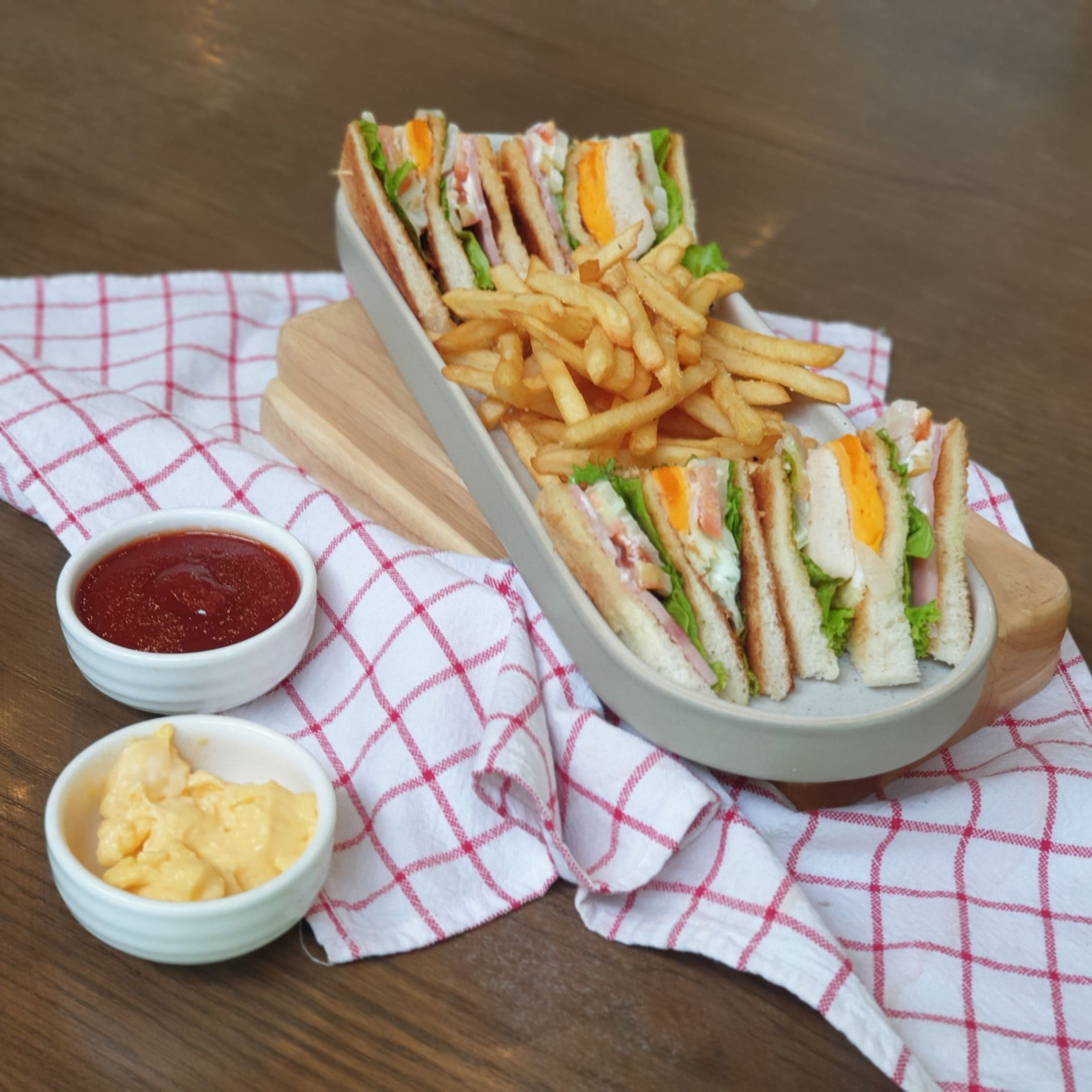 Chub Sandwich • image ร้าน Chimney Coffee House