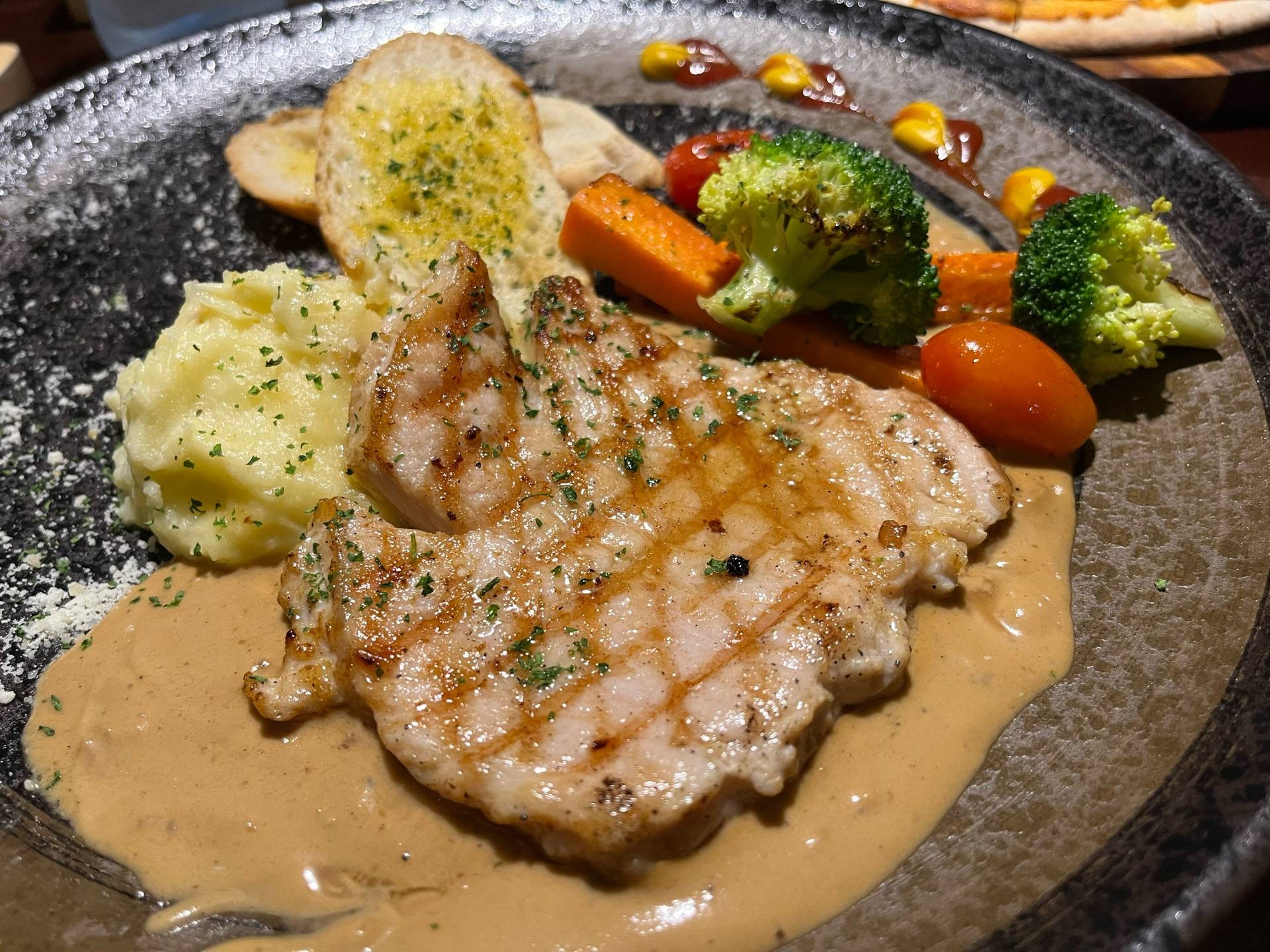รีวิว The Forest Cafe 1 กาแฟในสวน - ร้าน The Forest Cafe