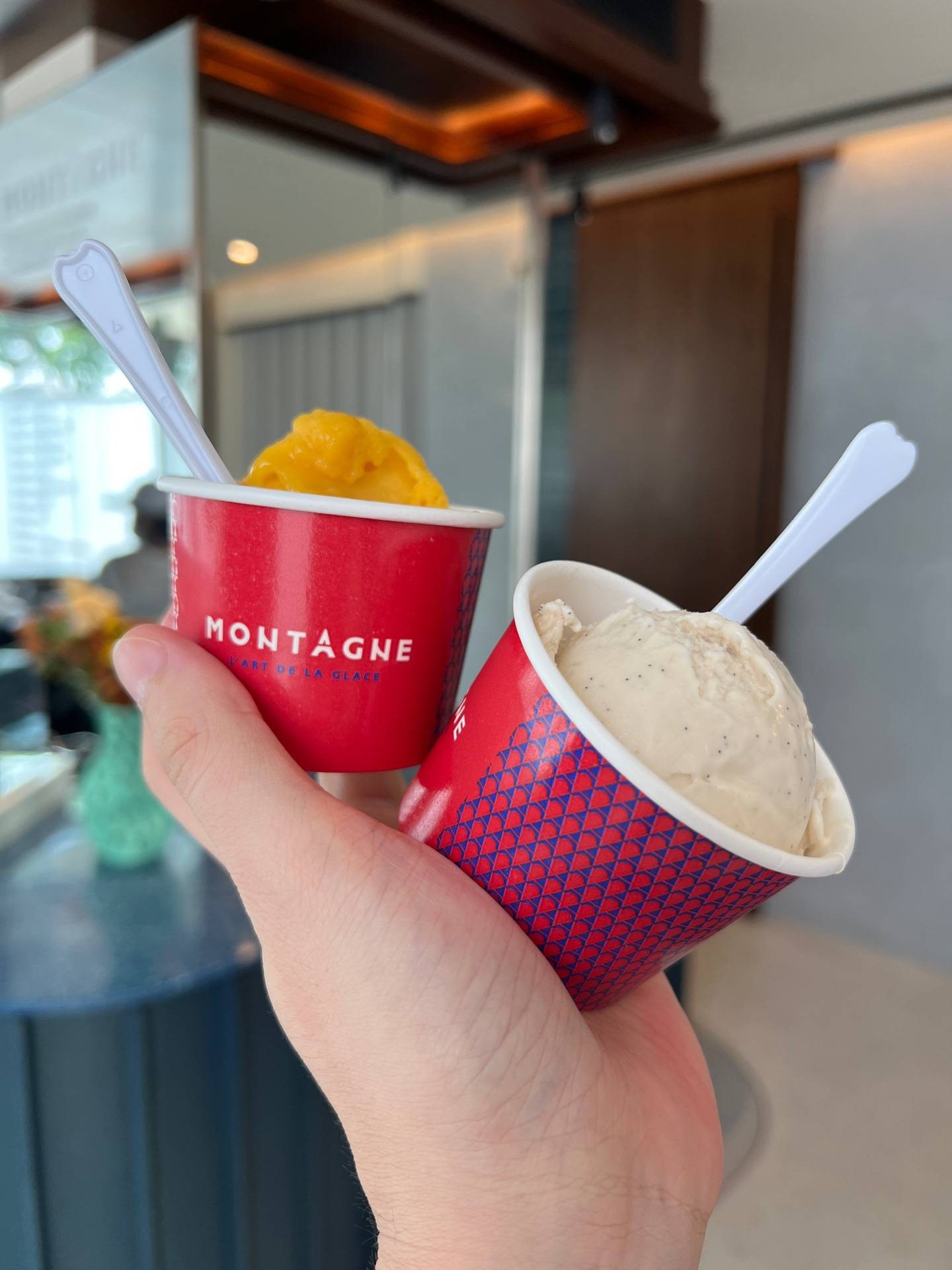 รีวิว Montagne L'art De La Glace Rama 3 - The best ice cream in Bangkok ...