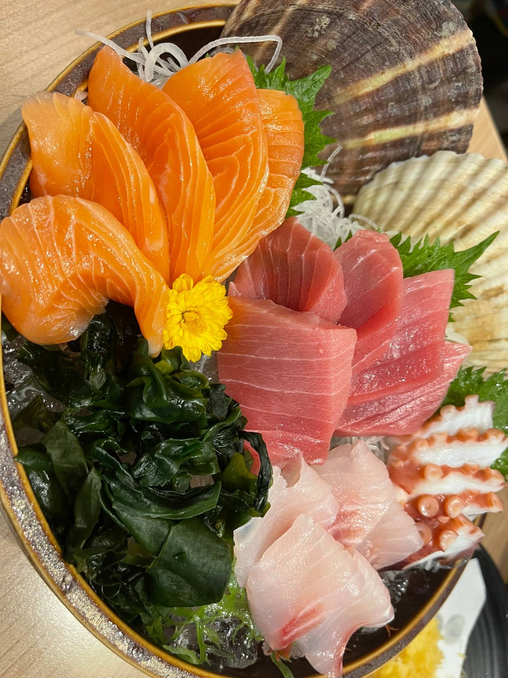 รีวิว Honmono Sushi centralwOrld - ร้านอาหารญี่ปุ่นที่วัตถุดิบมีคุณภาพ ...
