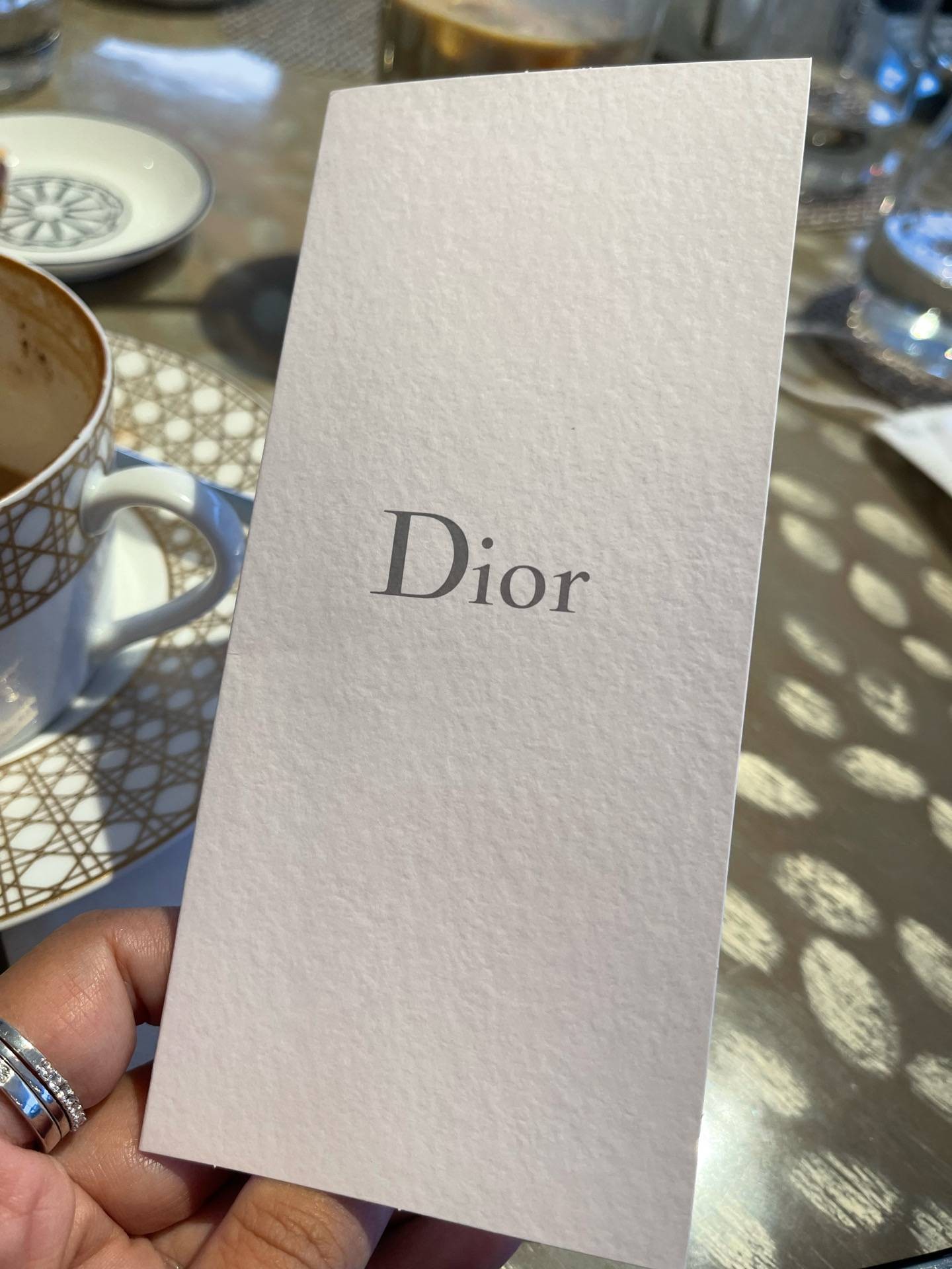 รีวิว Café Dior by Pierre Hermé (House of Dior) - หลังเกาหลีปิดประเทศไป ...