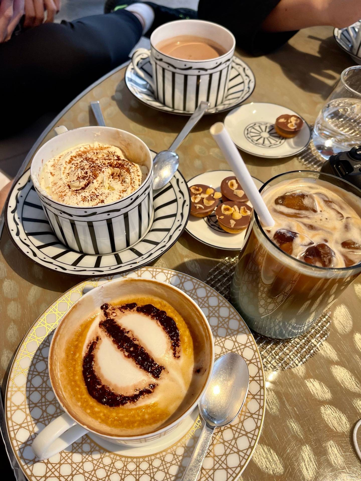 รูป Café Dior by Pierre Hermé (House of Dior)