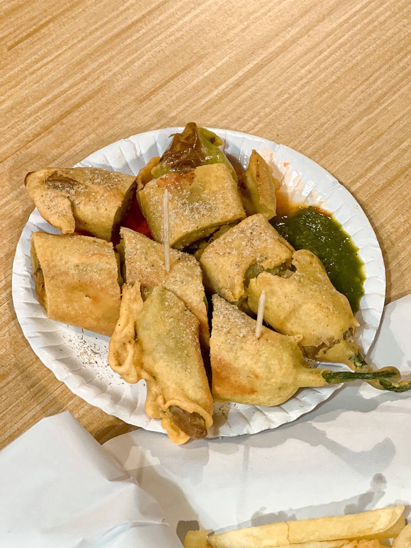 รีวิว Indian Snack jewelry trade center - พริกทอดอินเดีย