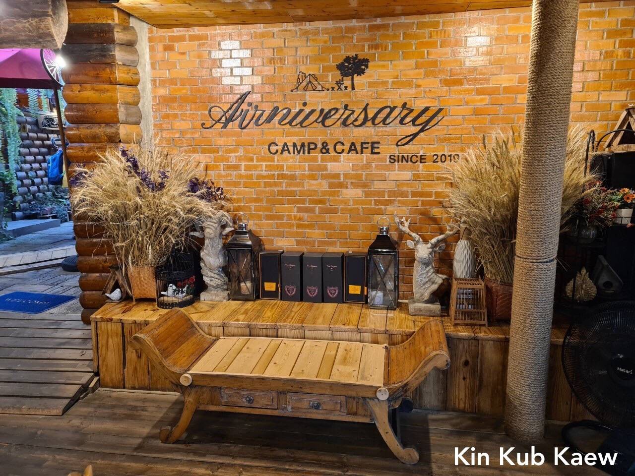รีวิว Airniversary Camp&Cafe - คาเฟ่ใกล้ประตูเมืองเชียงใหม่