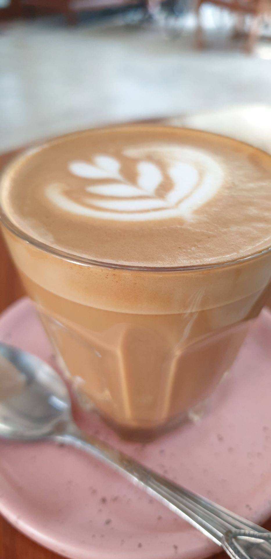 Flat white ร้าน Fong Coffee Roaster - Wongnai