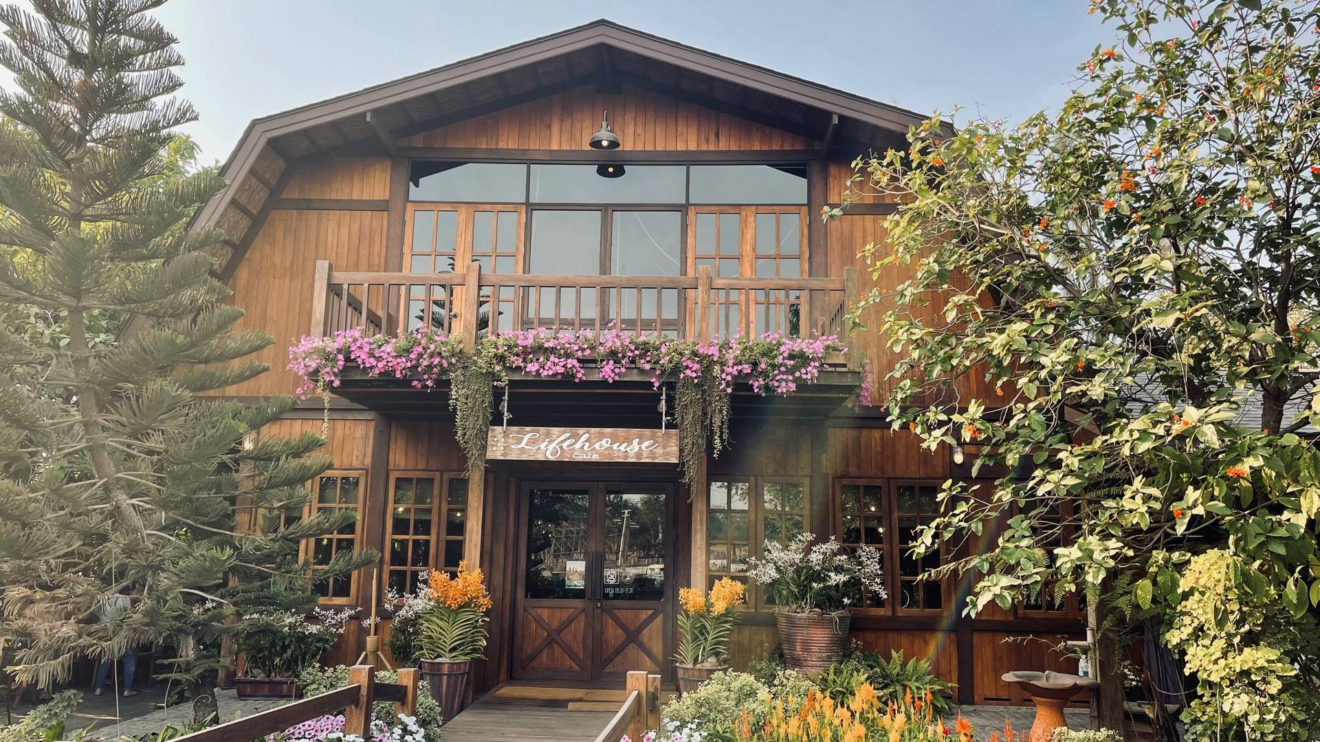 [รีวิว] ร้าน Lifehouse cafe and kitchen - | เมนูแนะนำ รูปภาพ ราคา